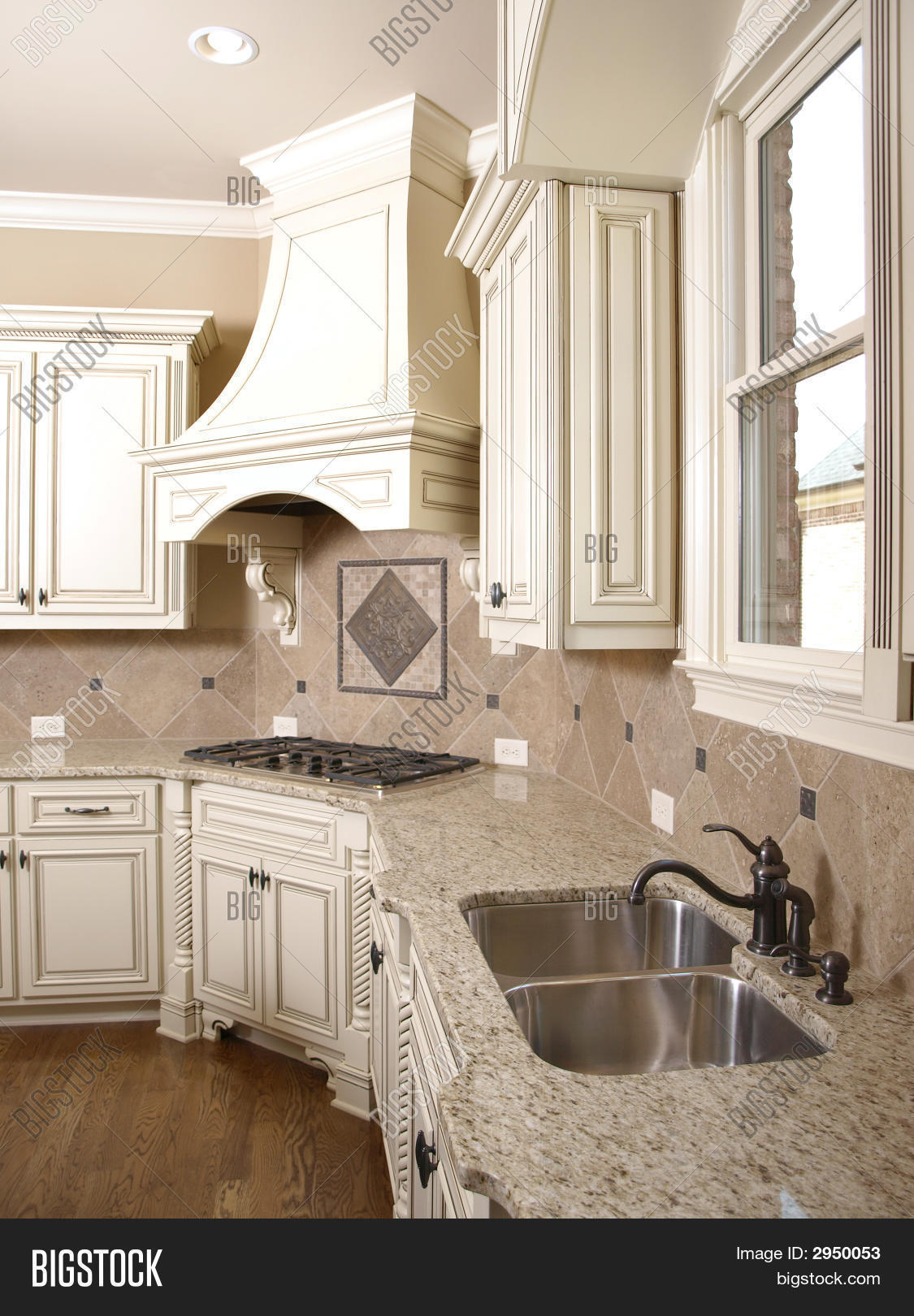 Luxury Kitchen Cooktop Image & Photo (Free Trial) | Bigstock