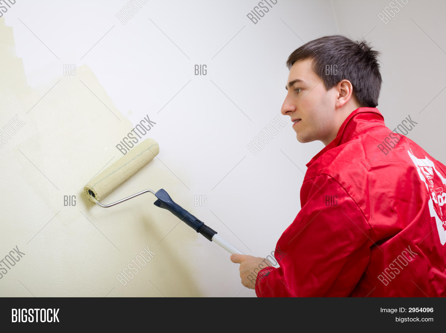 Man Painting Wall Image & Photo (Free Trial) | Bigstock