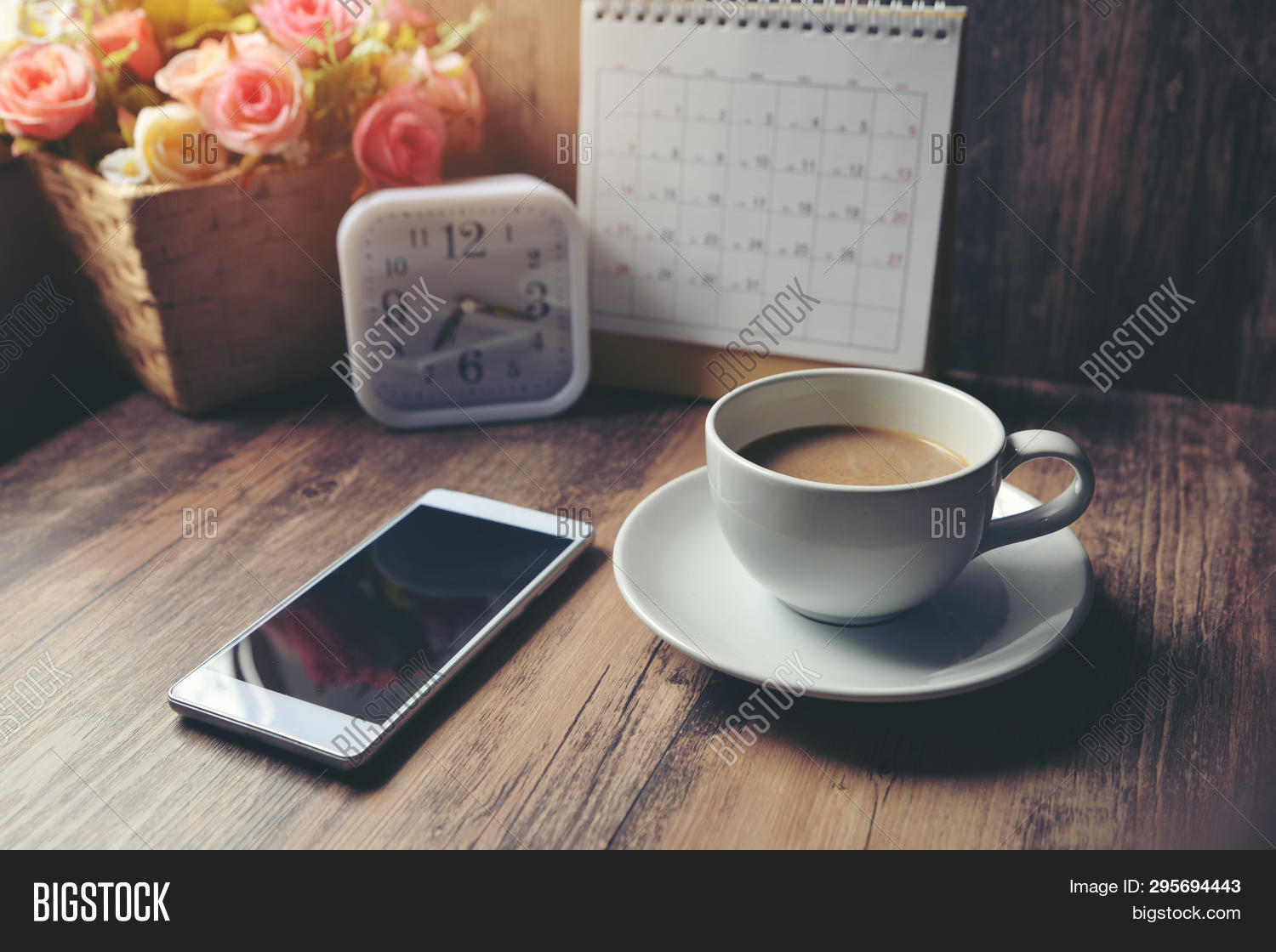 Desktop Calendar 2019, Image & Photo (Free Trial) | Bigstock