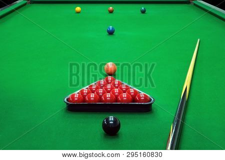 Snooker Ball On Green Image & Photo (Free Trial) | Bigstock