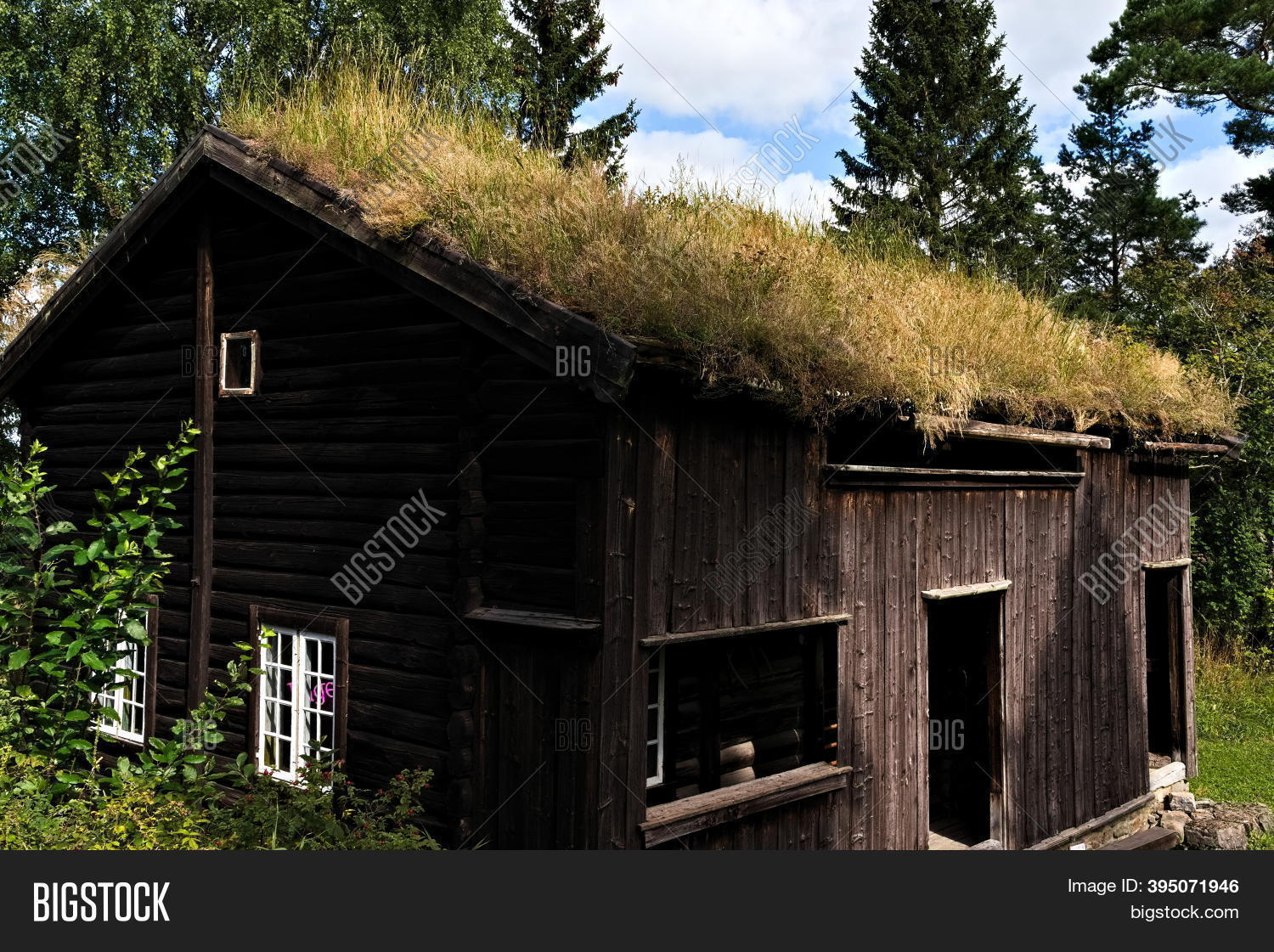 Old Medieval Farm Image & Photo (Free Trial) | Bigstock
