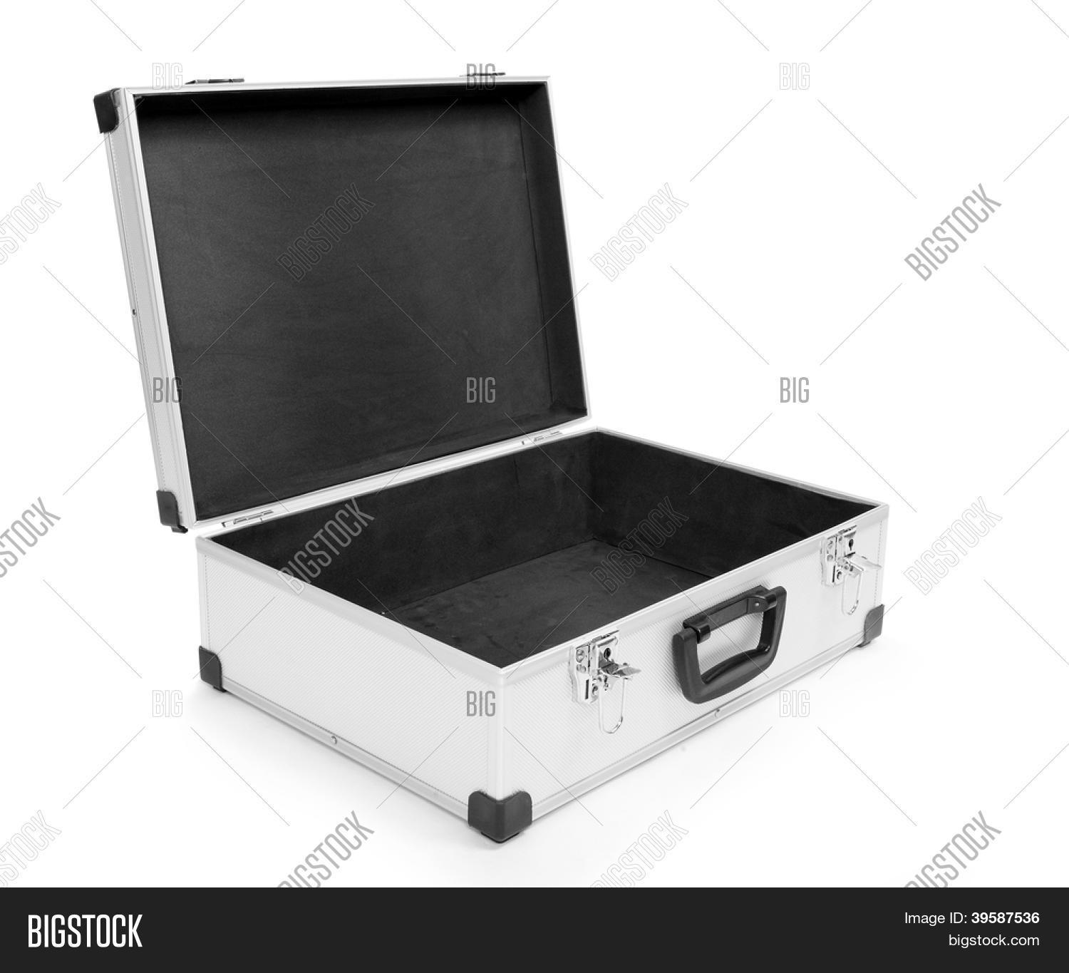 Open Empty Travel Bag Image & Photo (Free Trial) | Bigstock