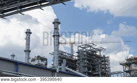 Distillation Tower Image & Photo (Free Trial) | Bigstock