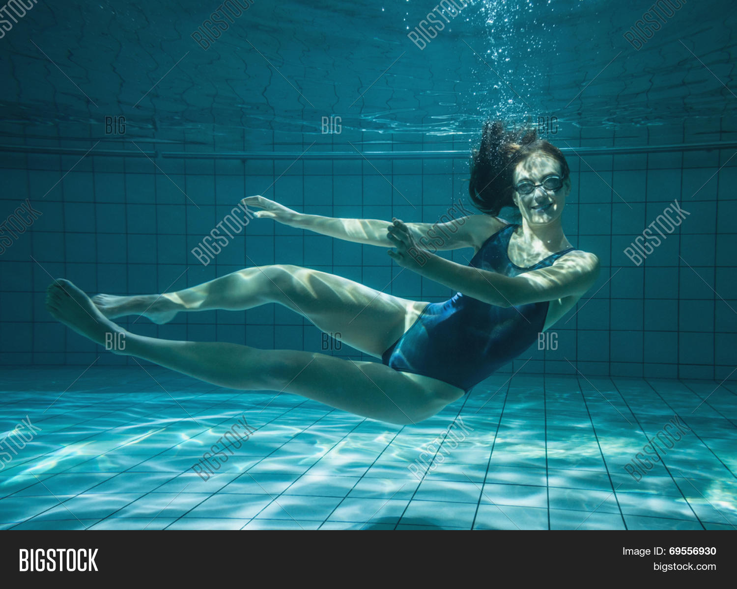 Athletic Swimmer Image And Photo Free Trial Bigstock