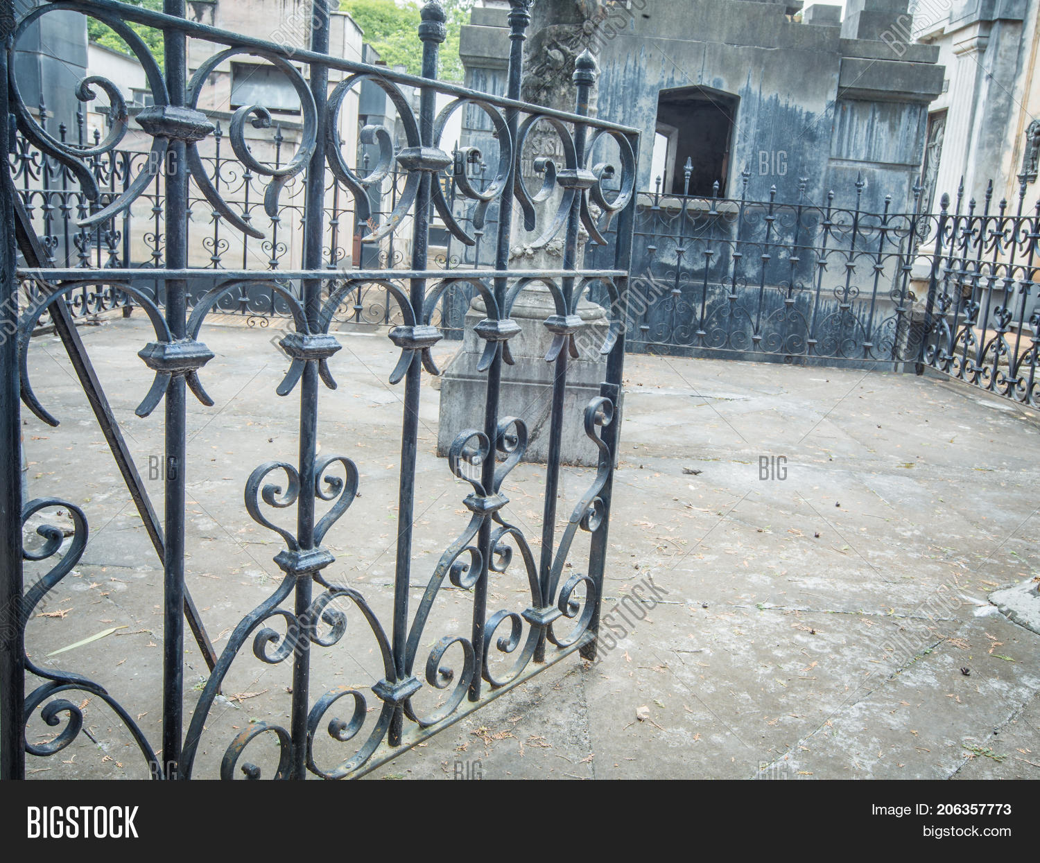Spooky Iron Fence Image & Photo (Free Trial) | Bigstock