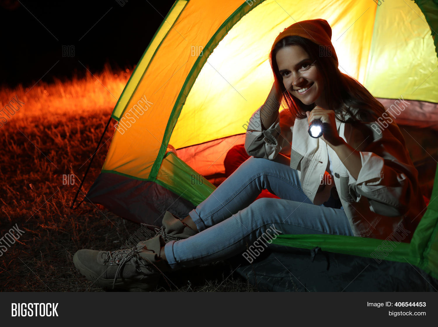 Young Woman Flashlight Image & Photo (Free Trial) | Bigstock