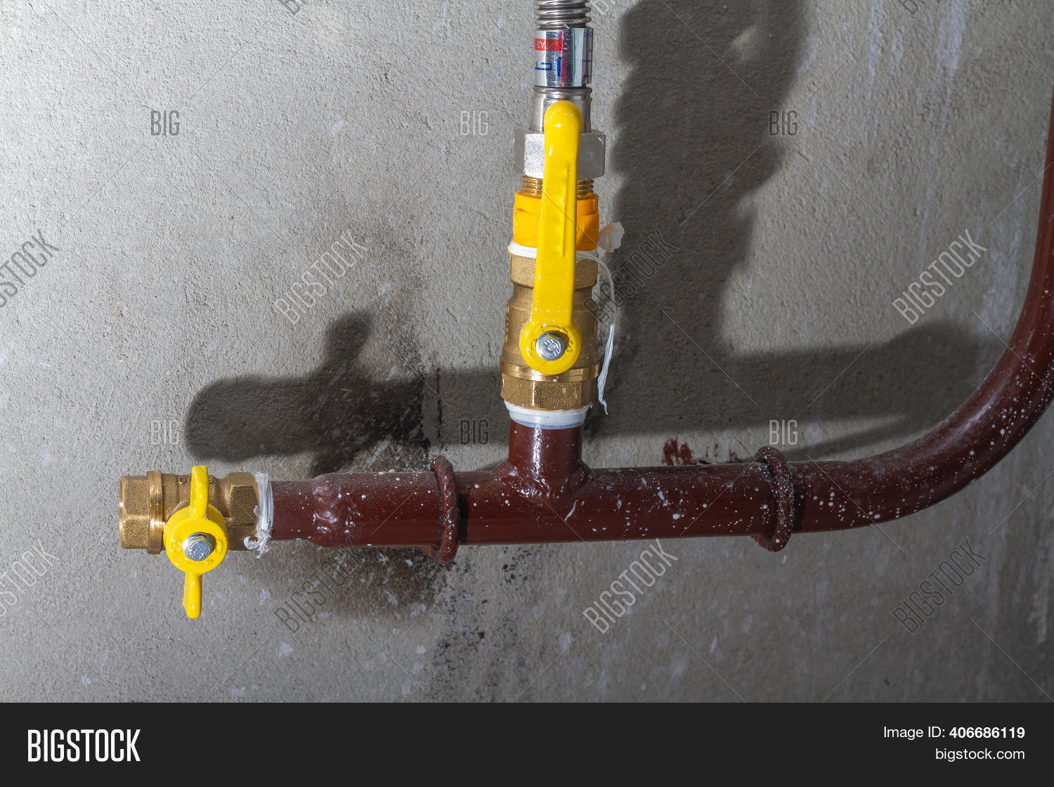 New Gas Pipe Plug Image & Photo (Free Trial) | Bigstock