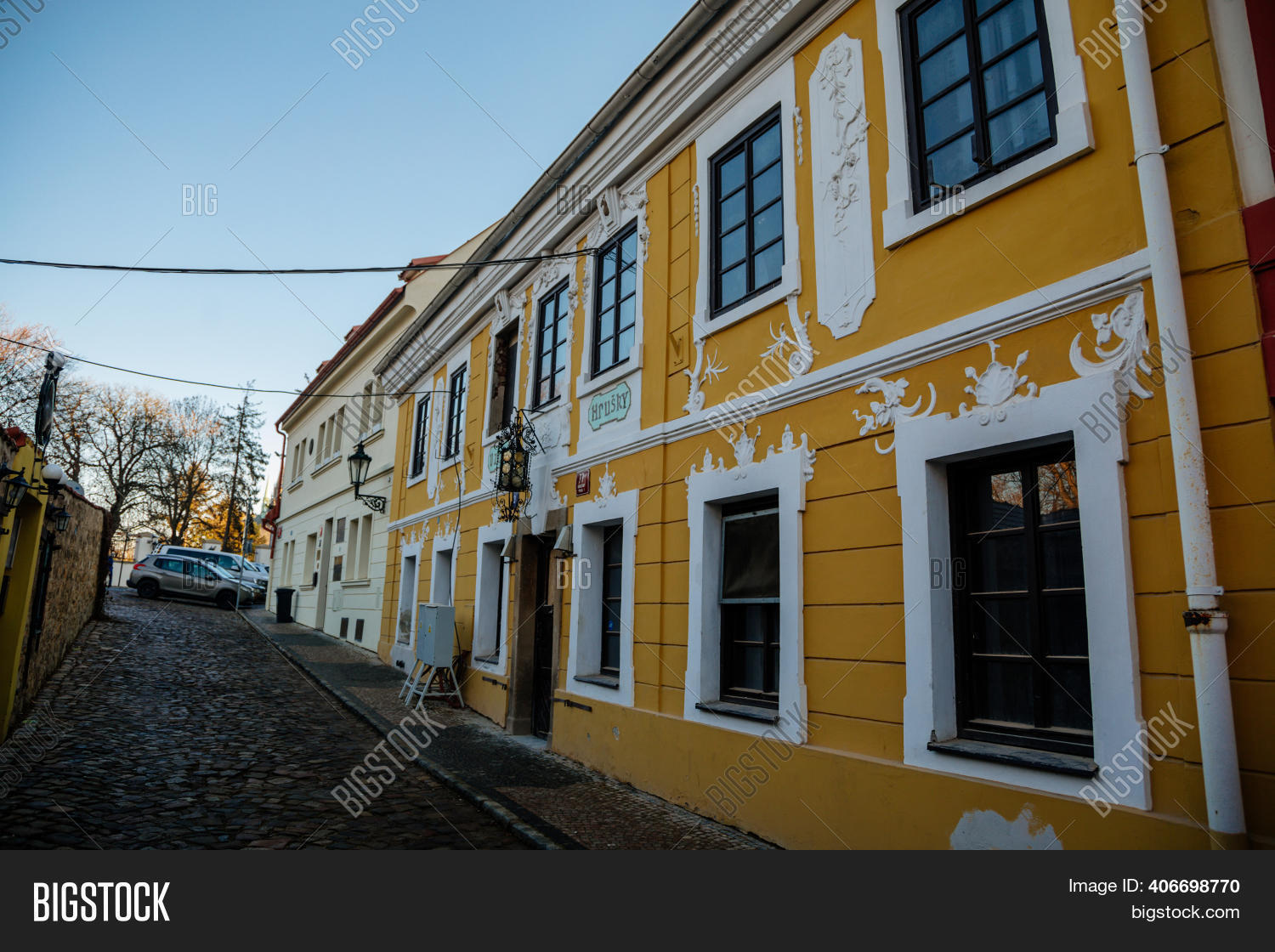 Fascinating Narrow Image & Photo (Free Trial) | Bigstock