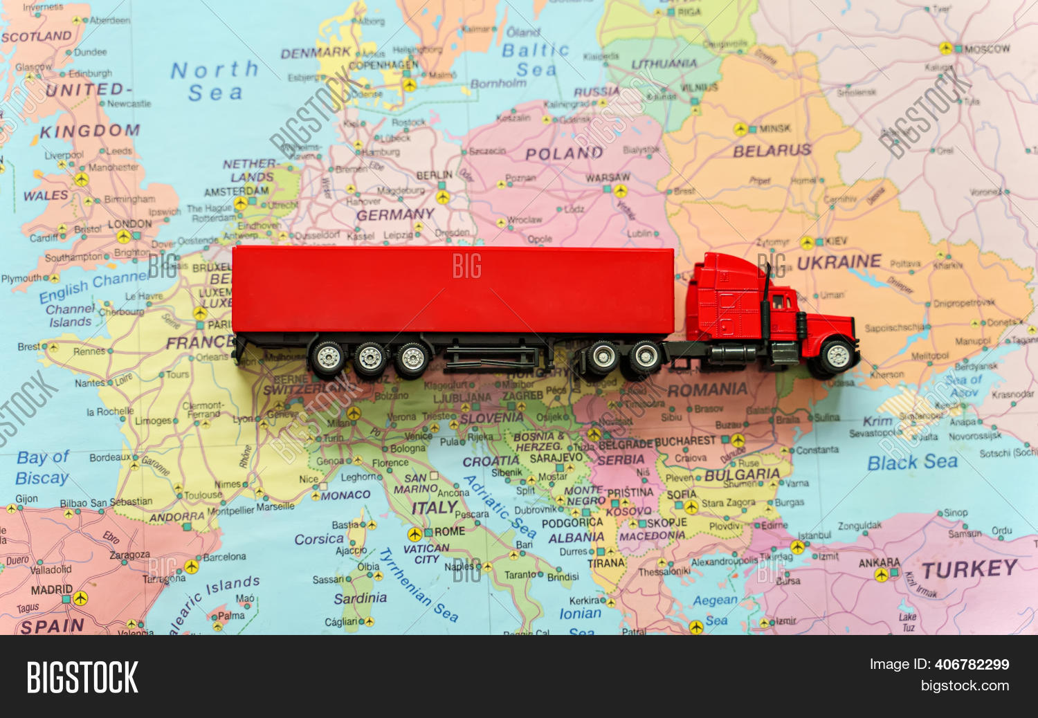 Truck Trailer On Image & Photo (Free Trial) | Bigstock