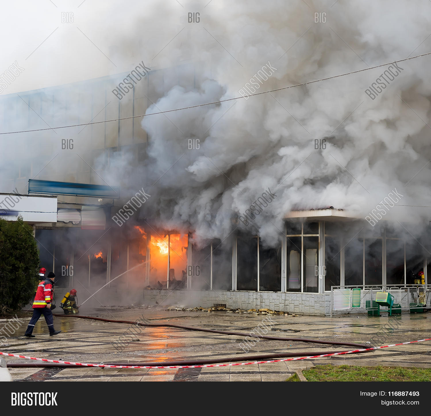 Fire Strong Smoke Image & Photo (Free Trial) | Bigstock