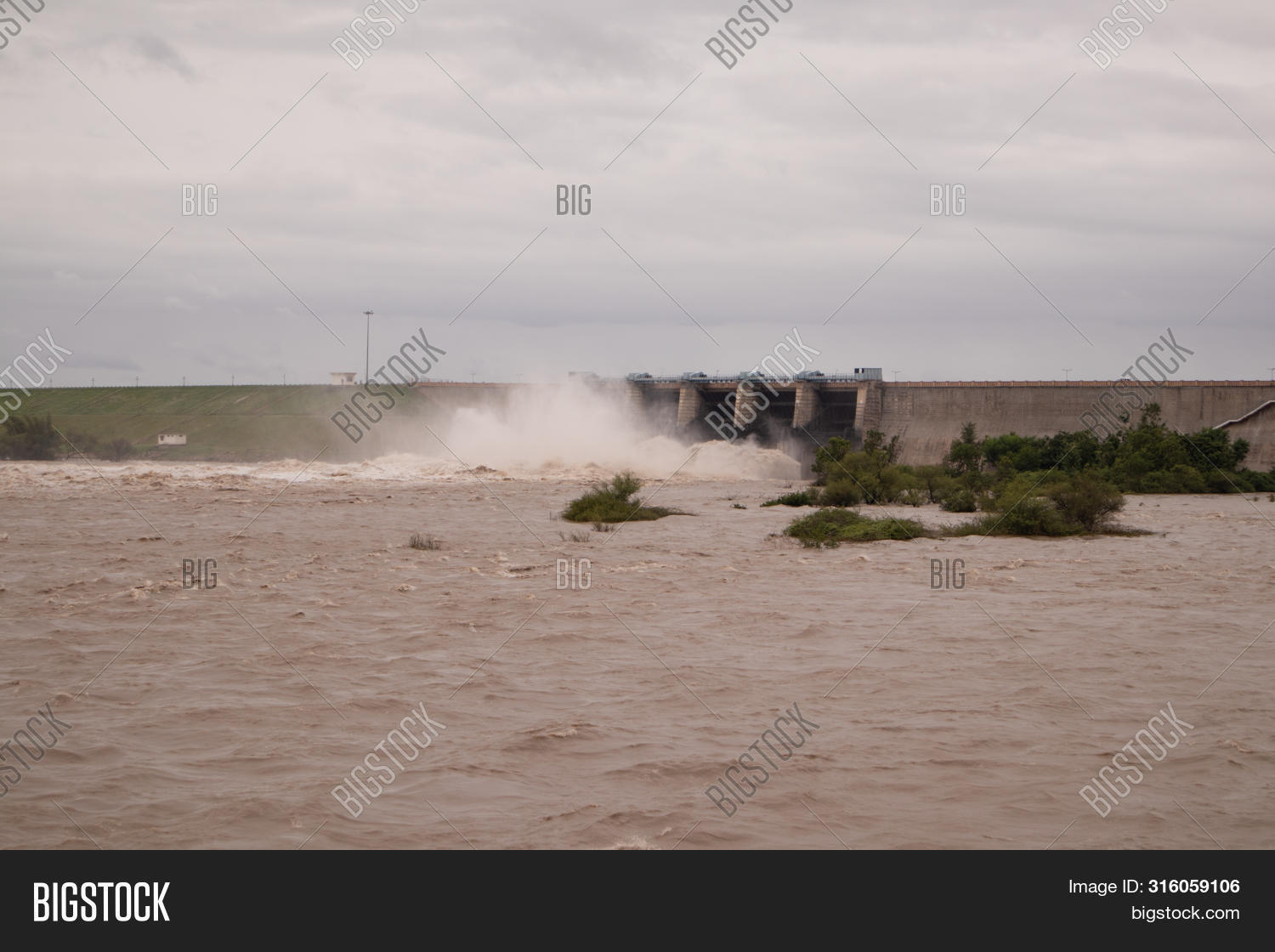 Water Filled Dam Due Image & Photo (Free Trial) | Bigstock
