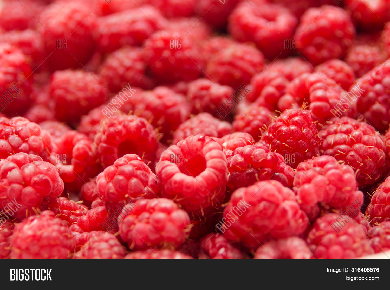 Fresh Sweet Red Image & Photo (Free Trial) | Bigstock