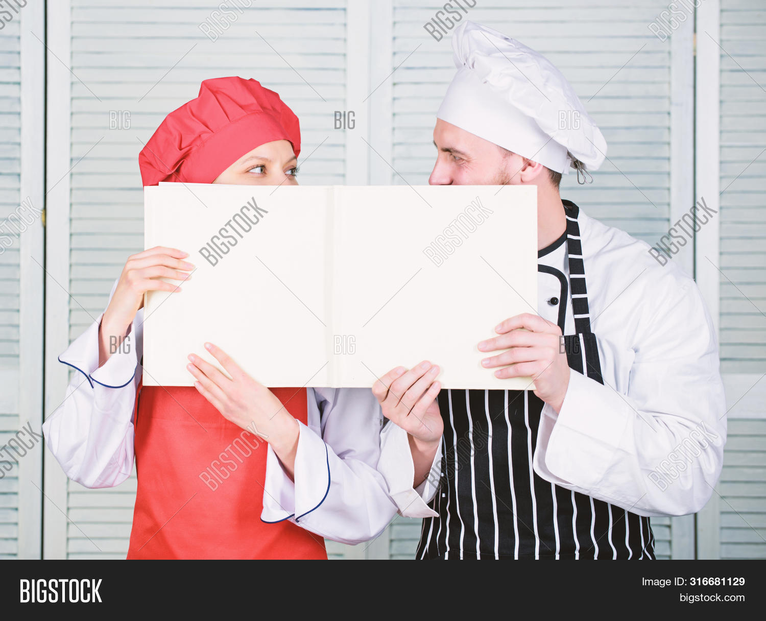 Imagen y foto Paperwork. Chef (prueba gratis) | Bigstock