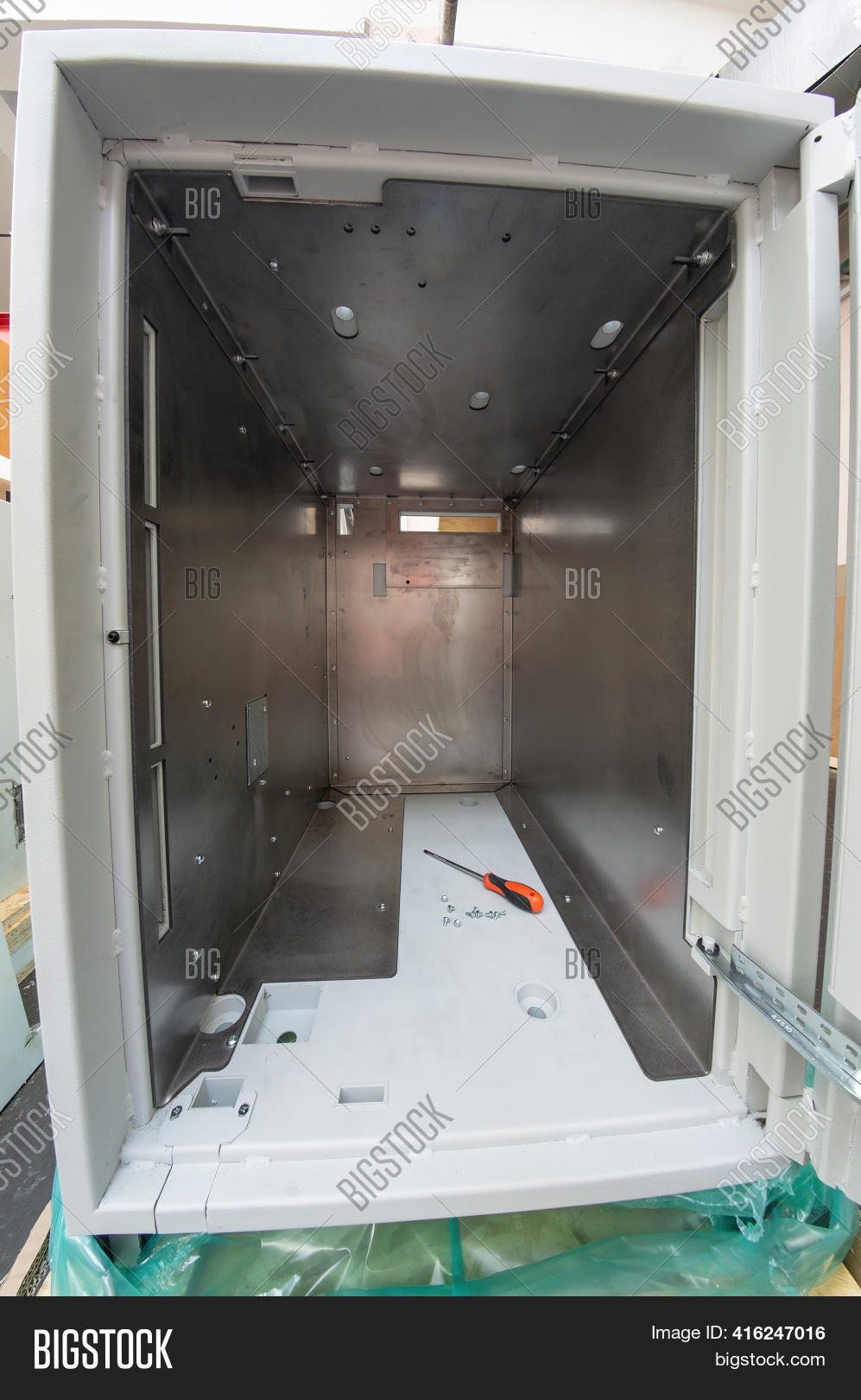 Atm Safe Reinforced Image & Photo (Free Trial) | Bigstock