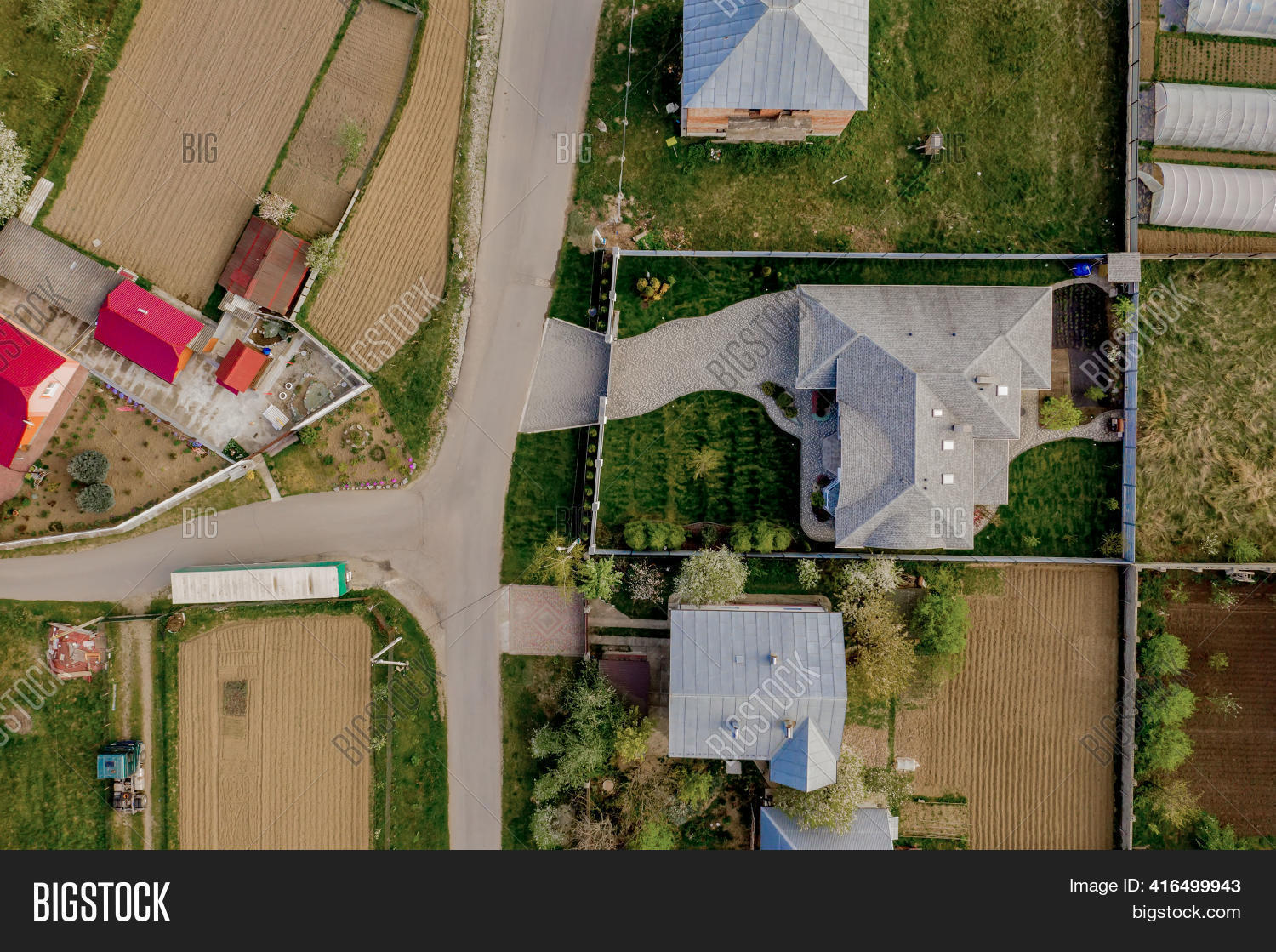 Aerial Top View House Image & Photo (Free Trial) | Bigstock