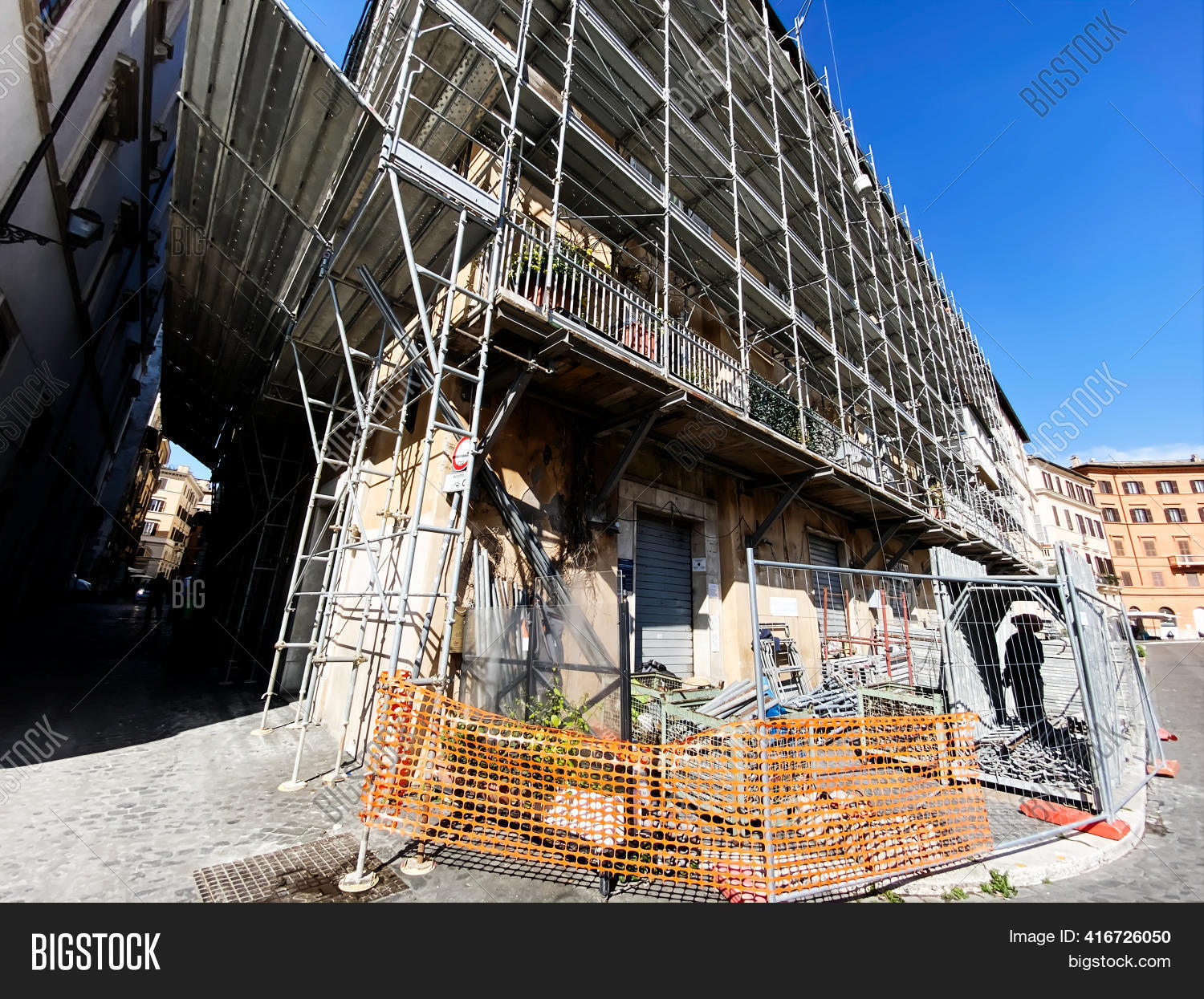 Ancient Building Image & Photo (Free Trial) | Bigstock