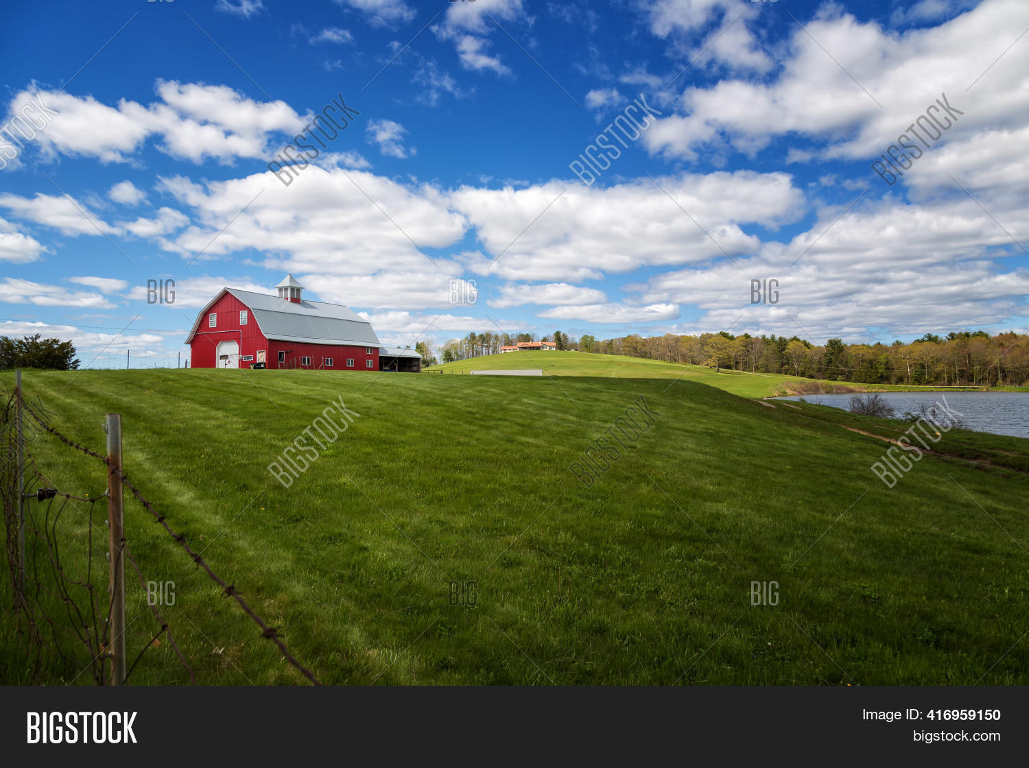 Red Barn Farm, Image & Photo (Free Trial) | Bigstock