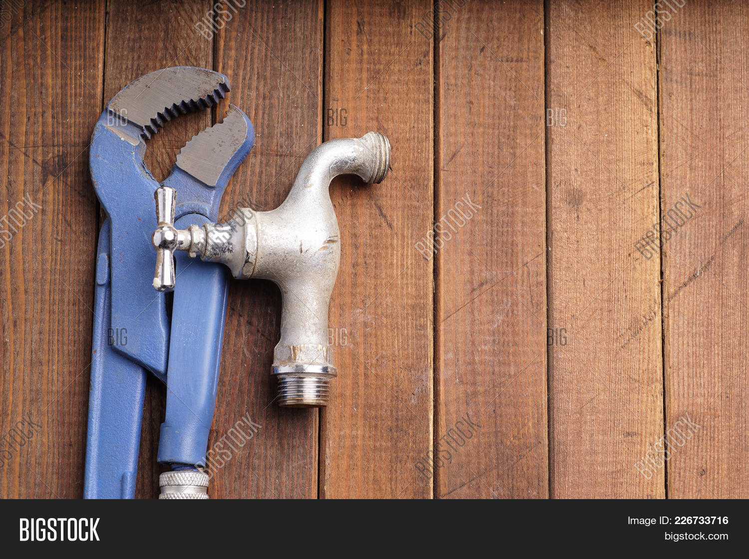 Plumber Tool Faucet Image & Photo (Free Trial) | Bigstock