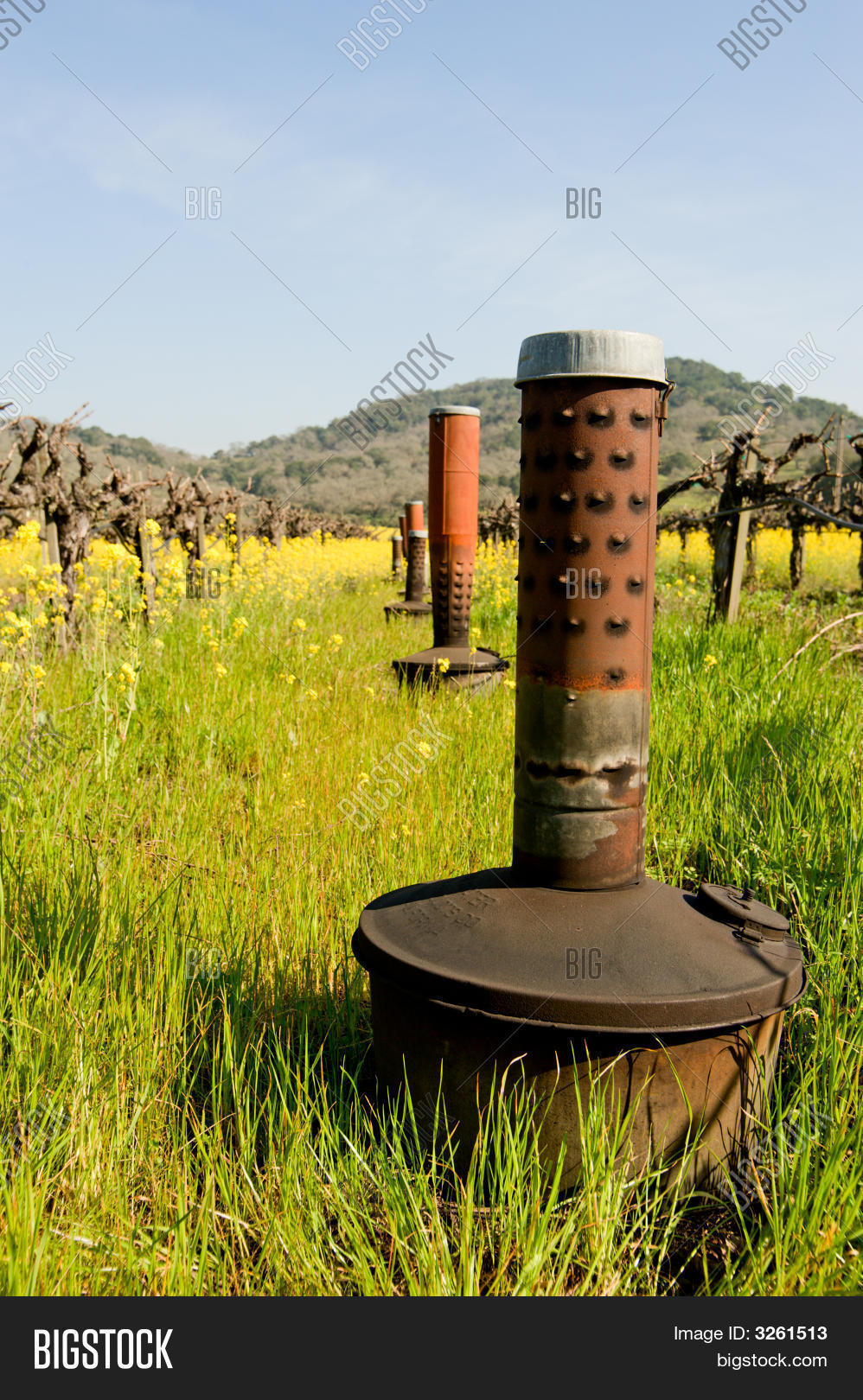 Smudge Pots Image & Photo (Free Trial) | Bigstock