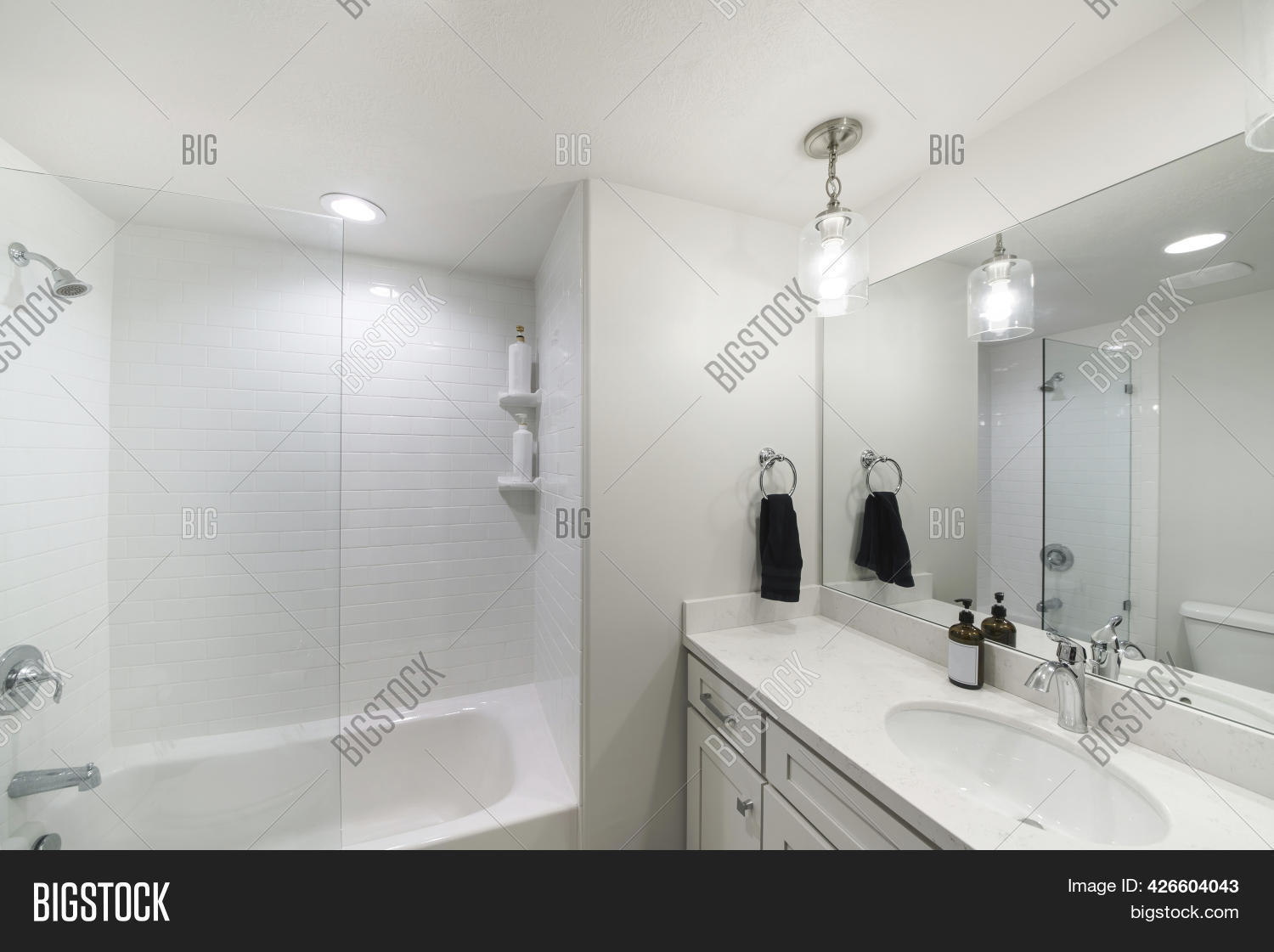 Small Modern Plain Image & Photo (Free Trial) | Bigstock