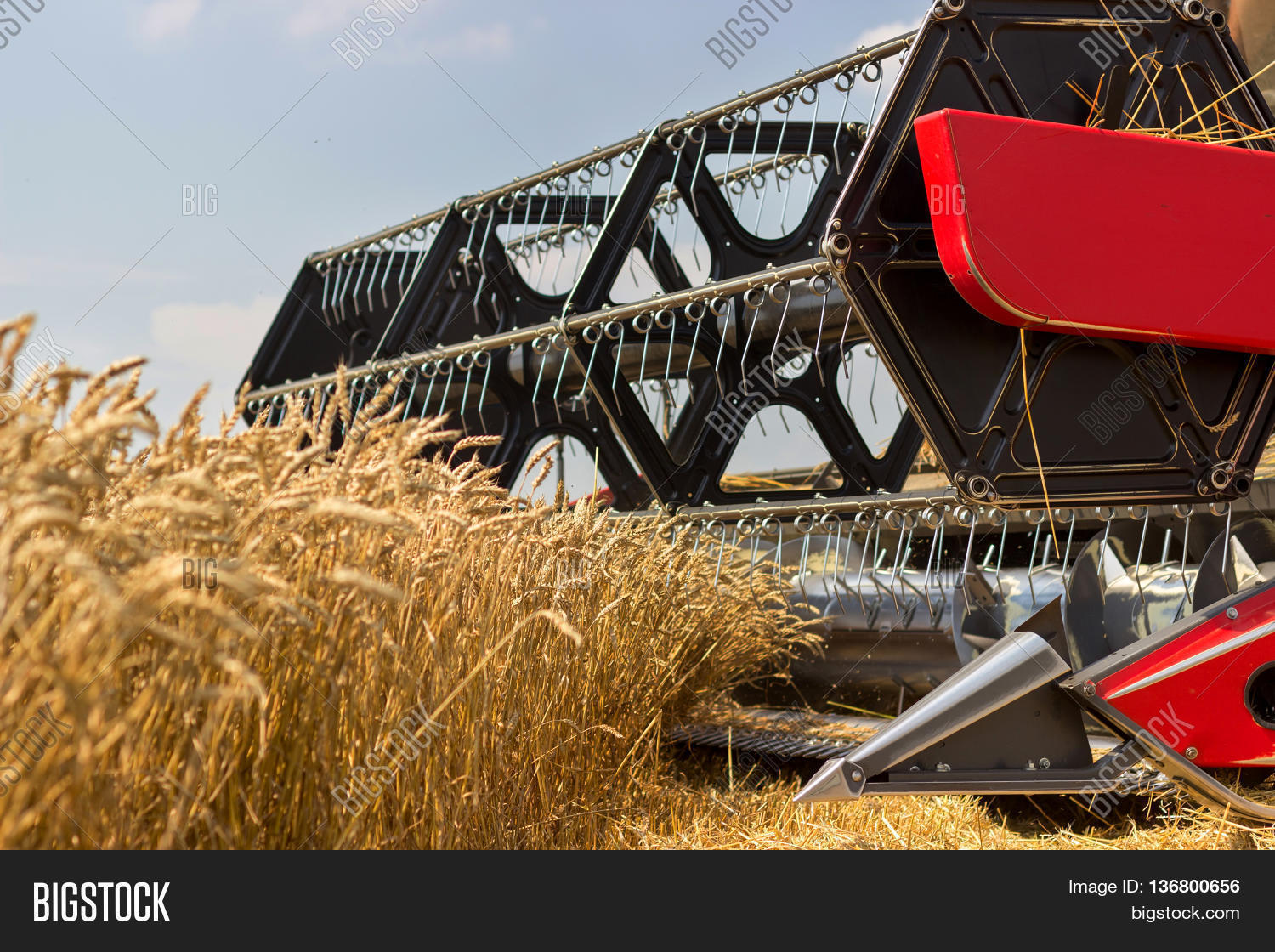Combine Harvester Image & Photo (Free Trial) | Bigstock