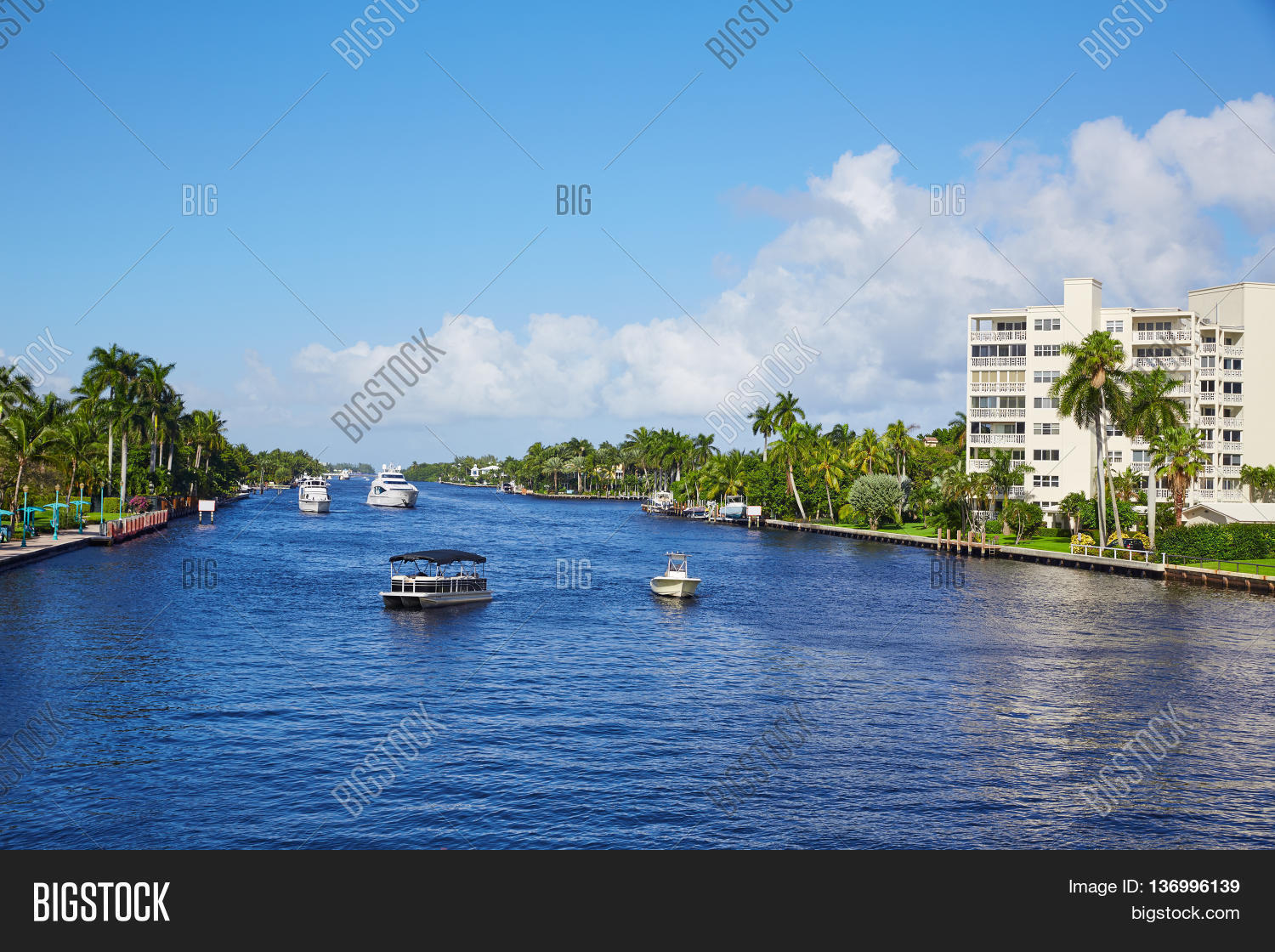 Del Ray Delray Beach Image & Photo (Free Trial) | Bigstock