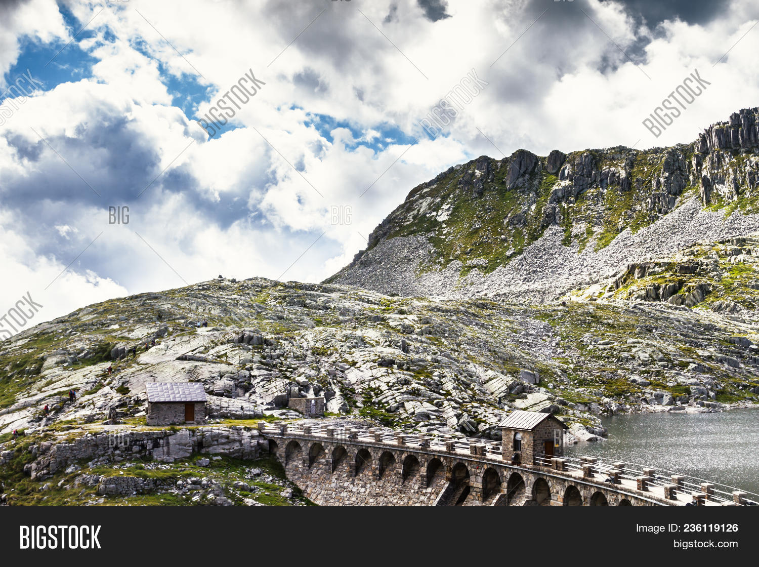 Dam Lake Vaca. Pass Image & Photo (Free Trial) | Bigstock