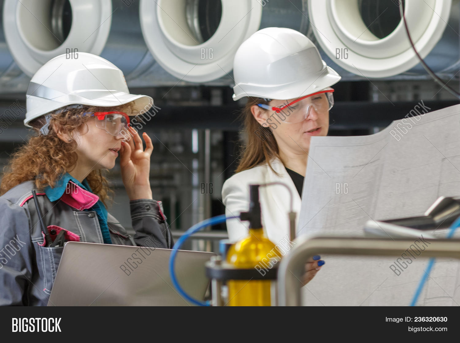 Girl Tech Girl Image & Photo (Free Trial) | Bigstock