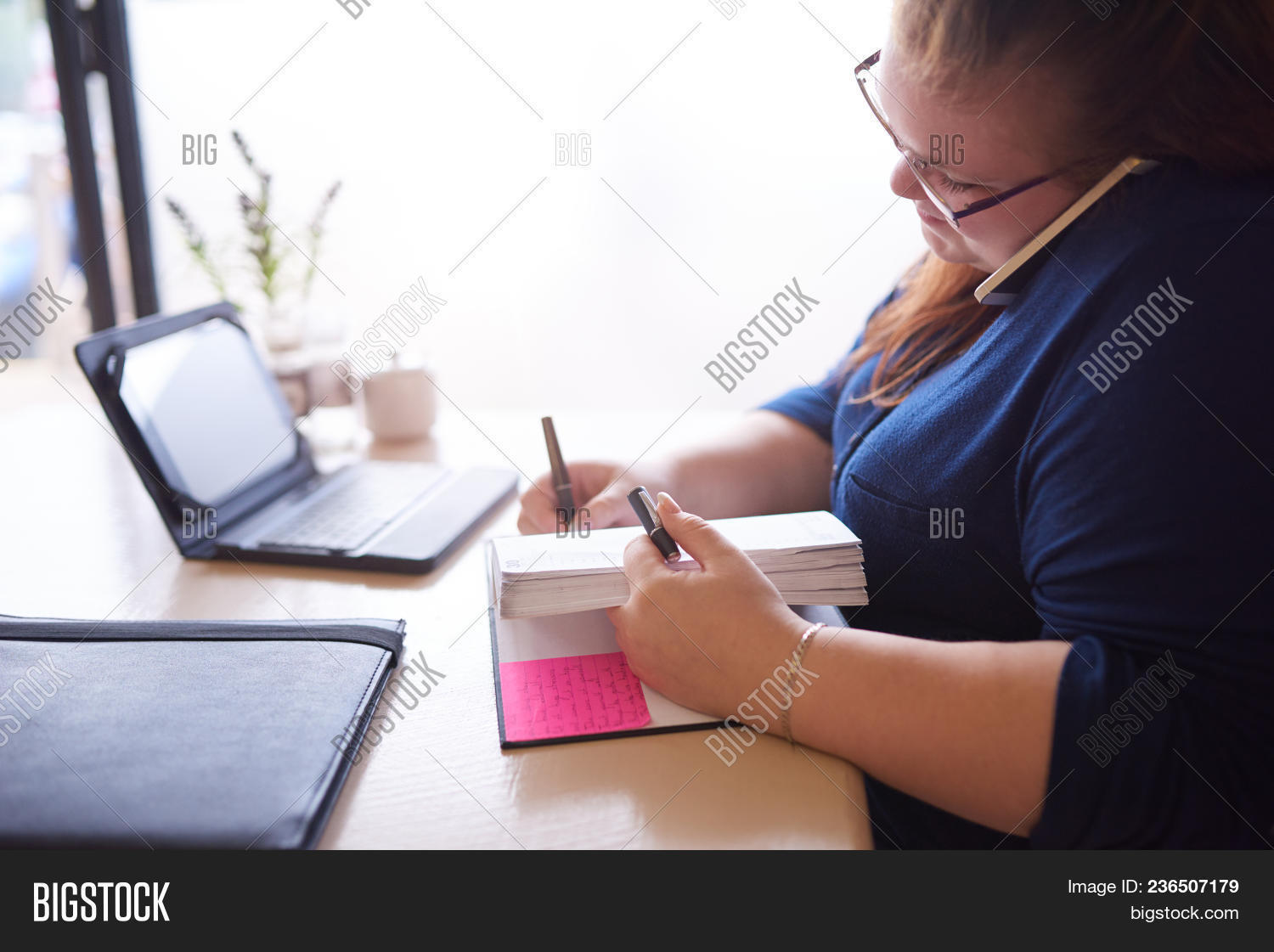 Moderately Overweight Image & Photo (Free Trial) | Bigstock