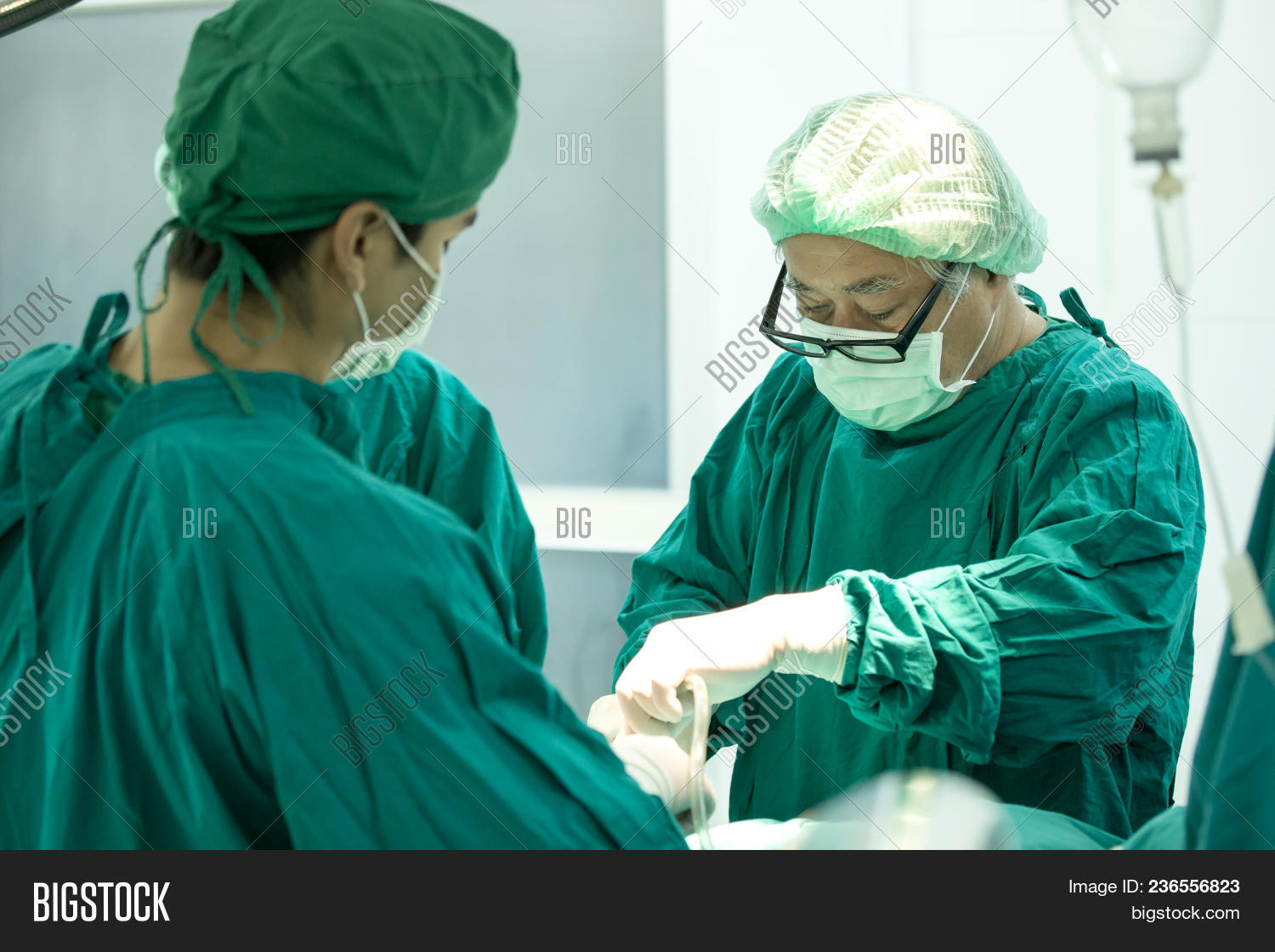 Surgery Team Working Image & Photo (Free Trial) | Bigstock