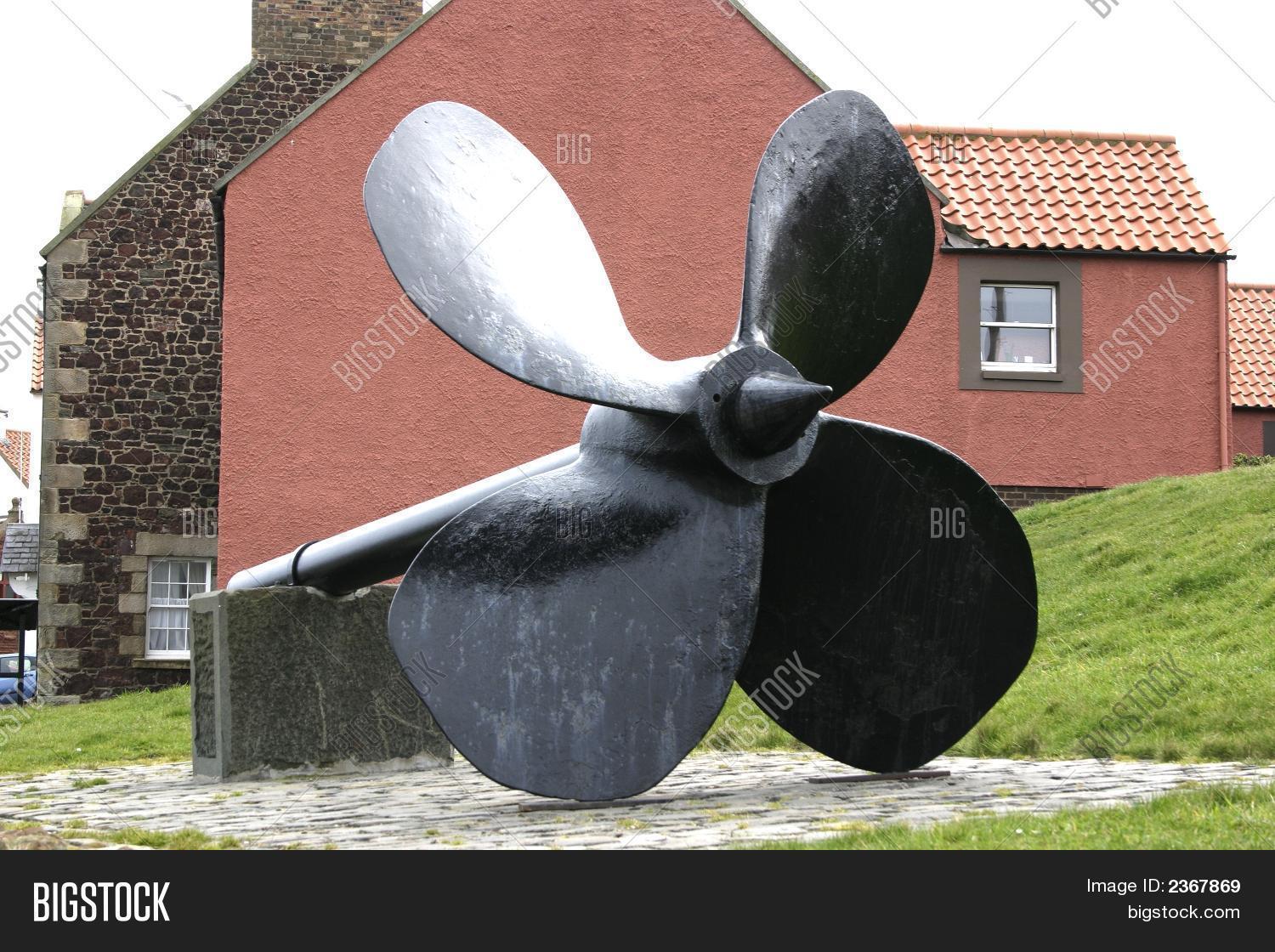 Propeller Image & Photo (Free Trial) | Bigstock