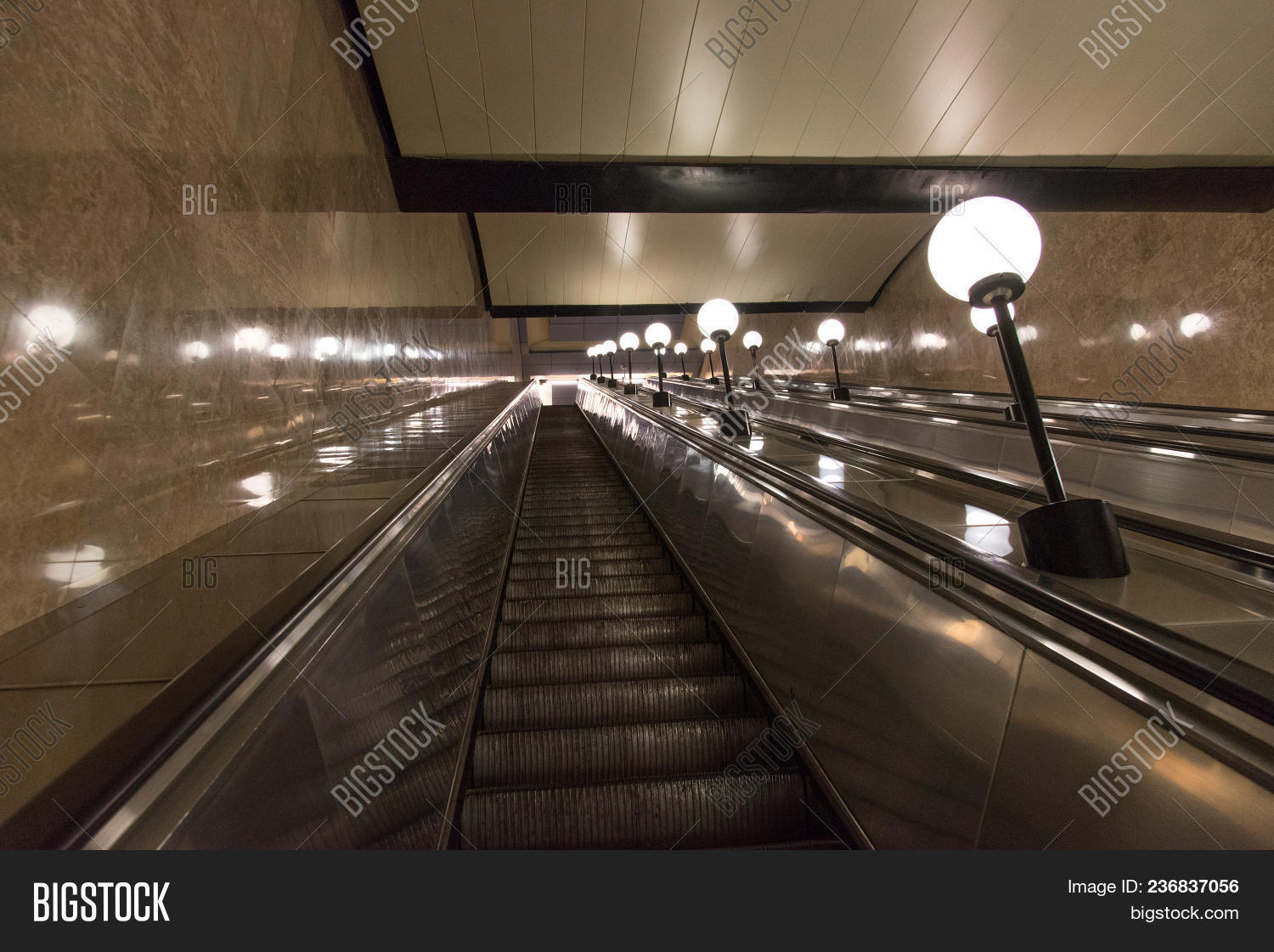 Escalator Subway Image & Photo (Free Trial) | Bigstock