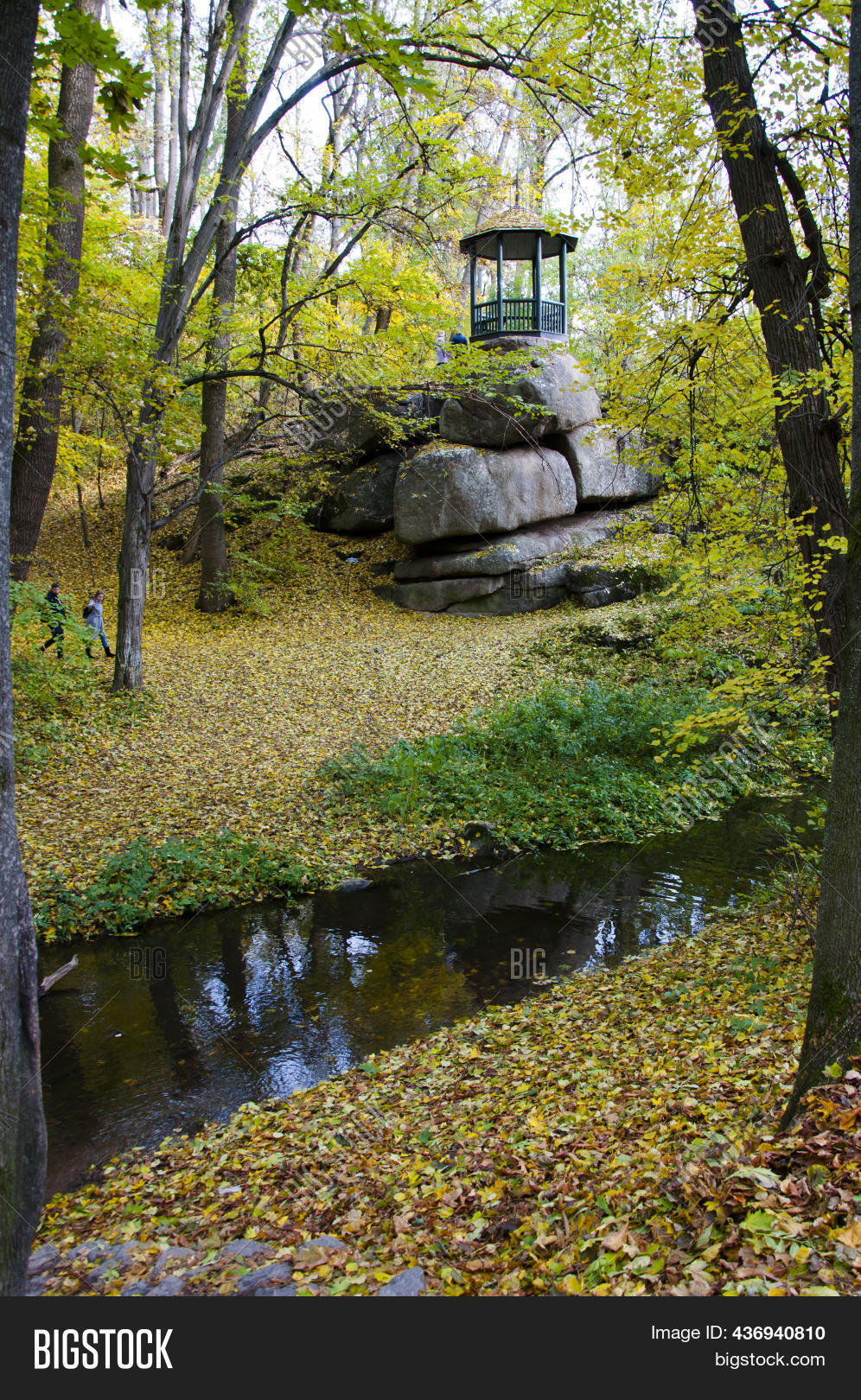 Alcove On Stony Cliff Image & Photo (Free Trial) | Bigstock