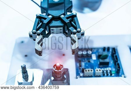 Robotic Arm Catch Image & Photo (Free Trial) | Bigstock