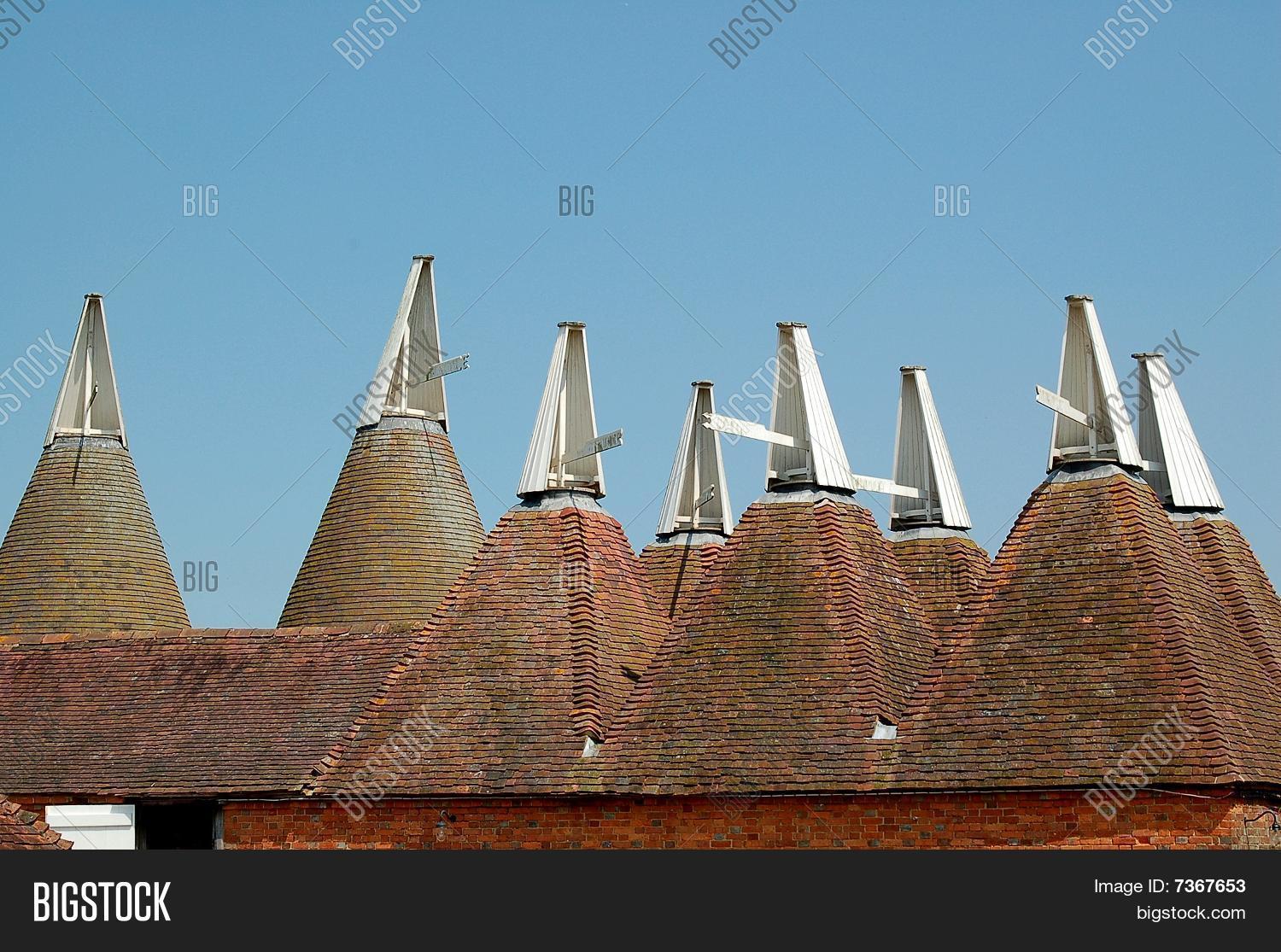 Cluster Barn Roof Image & Photo (Free Trial) | Bigstock