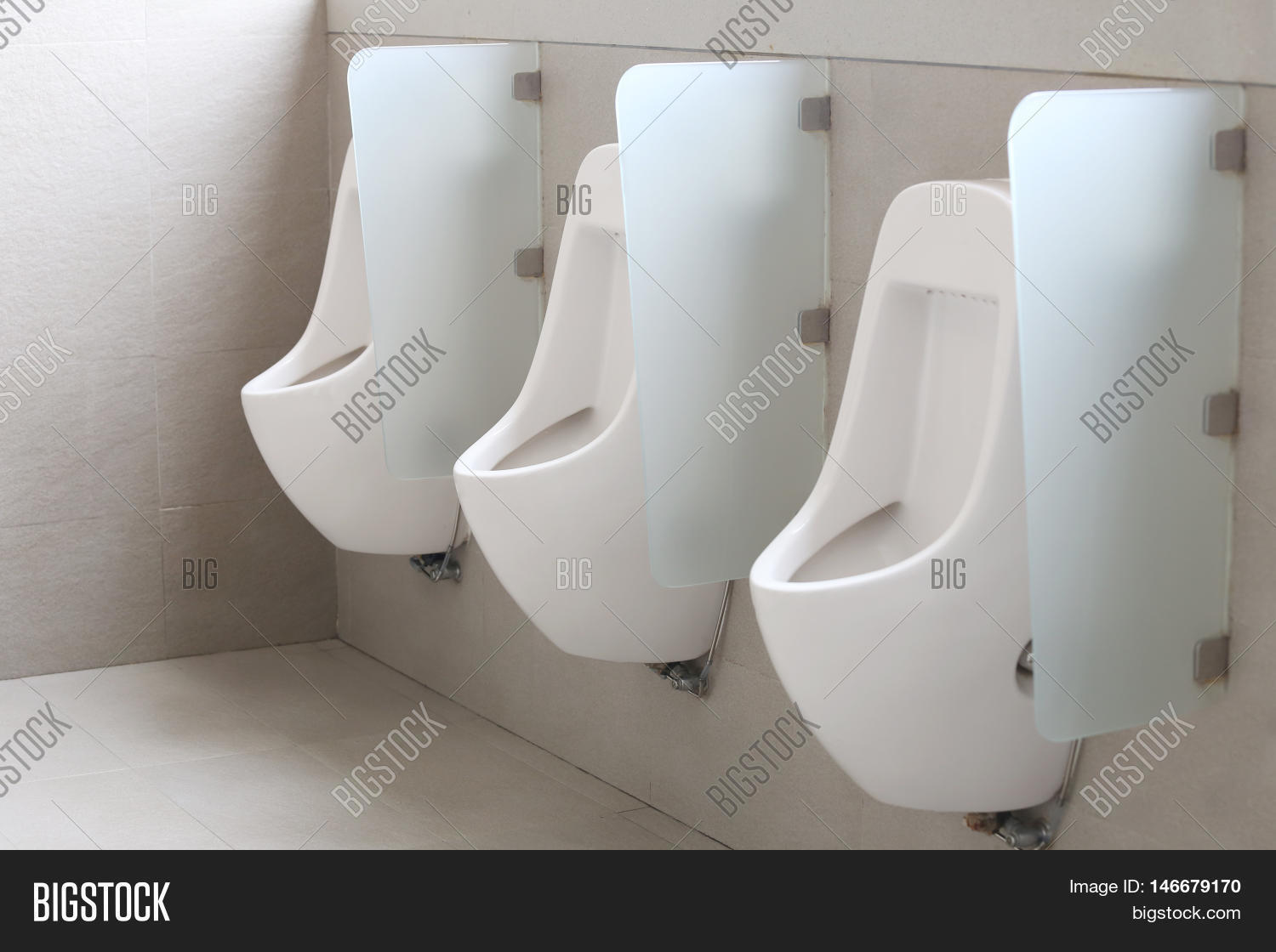 Modern Urinal Men Image & Photo (Free Trial) | Bigstock