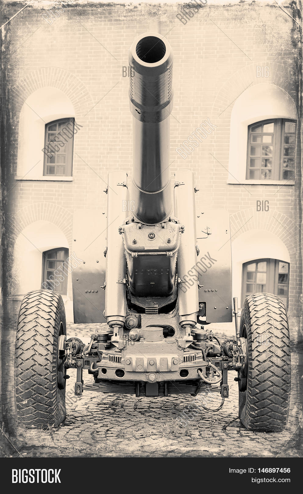 Old Army Artillery Image & Photo (Free Trial) | Bigstock