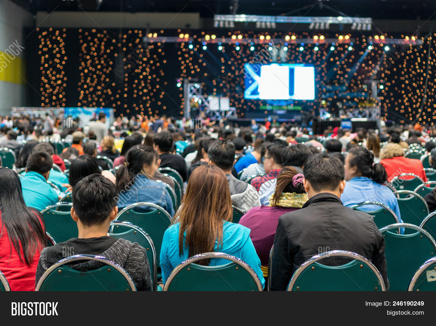 Rear View Audience Image & Photo (Free Trial) | Bigstock