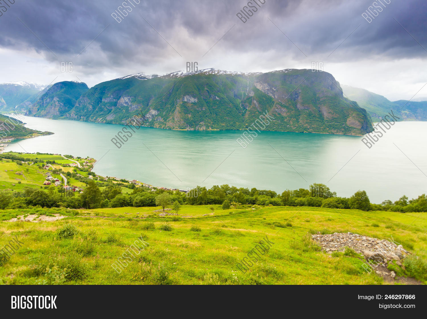 Tourism Travel. Scenic Image & Photo (Free Trial) | Bigstock