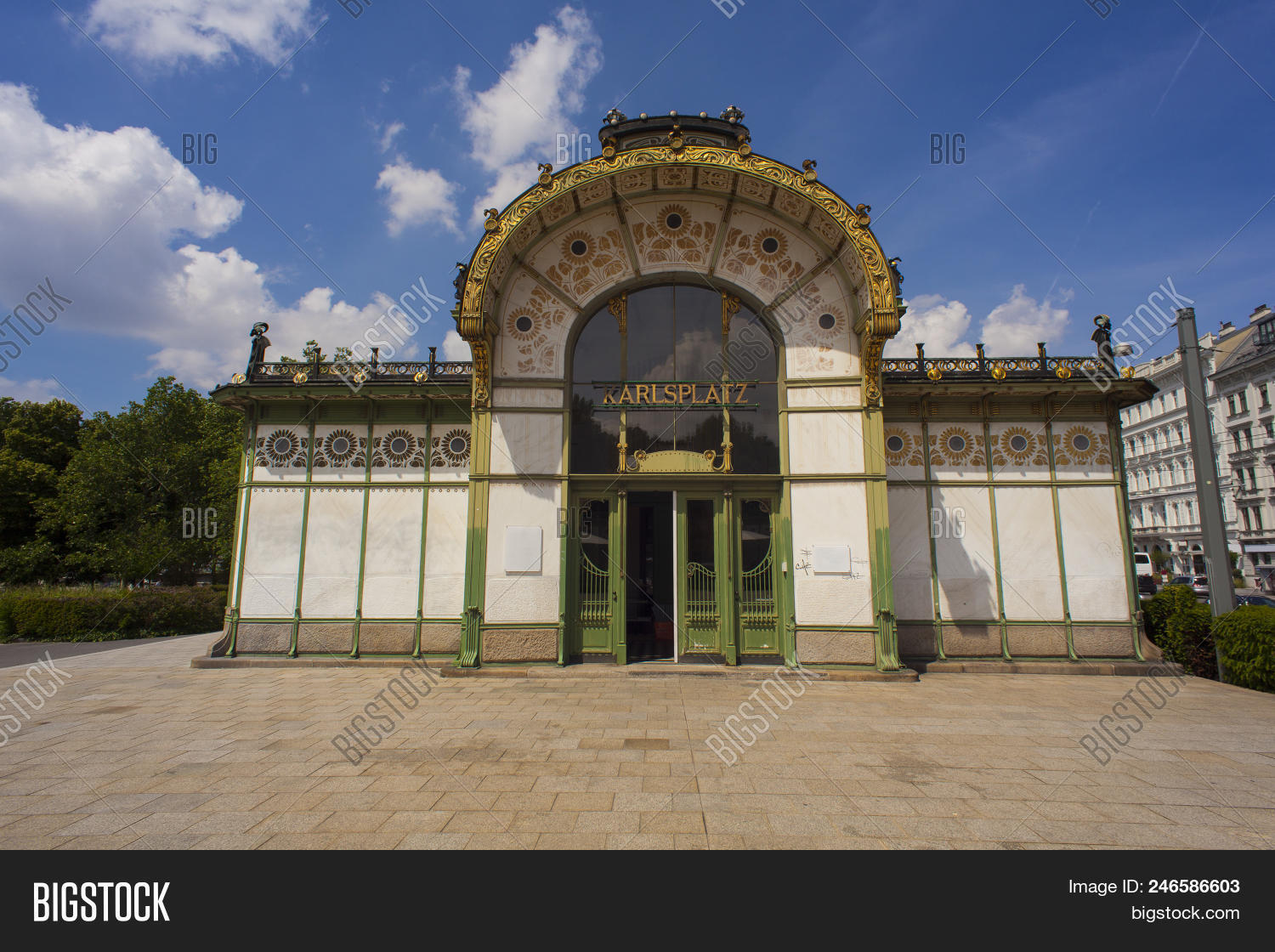 Karlsplatz Stadtbahn Image & Photo (Free Trial) | Bigstock