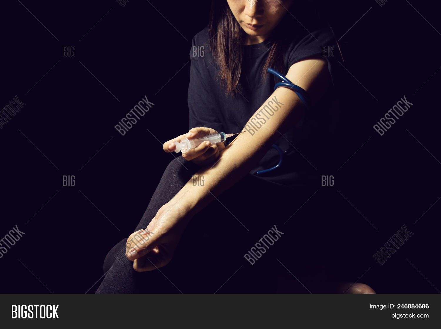 Drug Addict Woman Use Image & Photo (Free Trial) | Bigstock