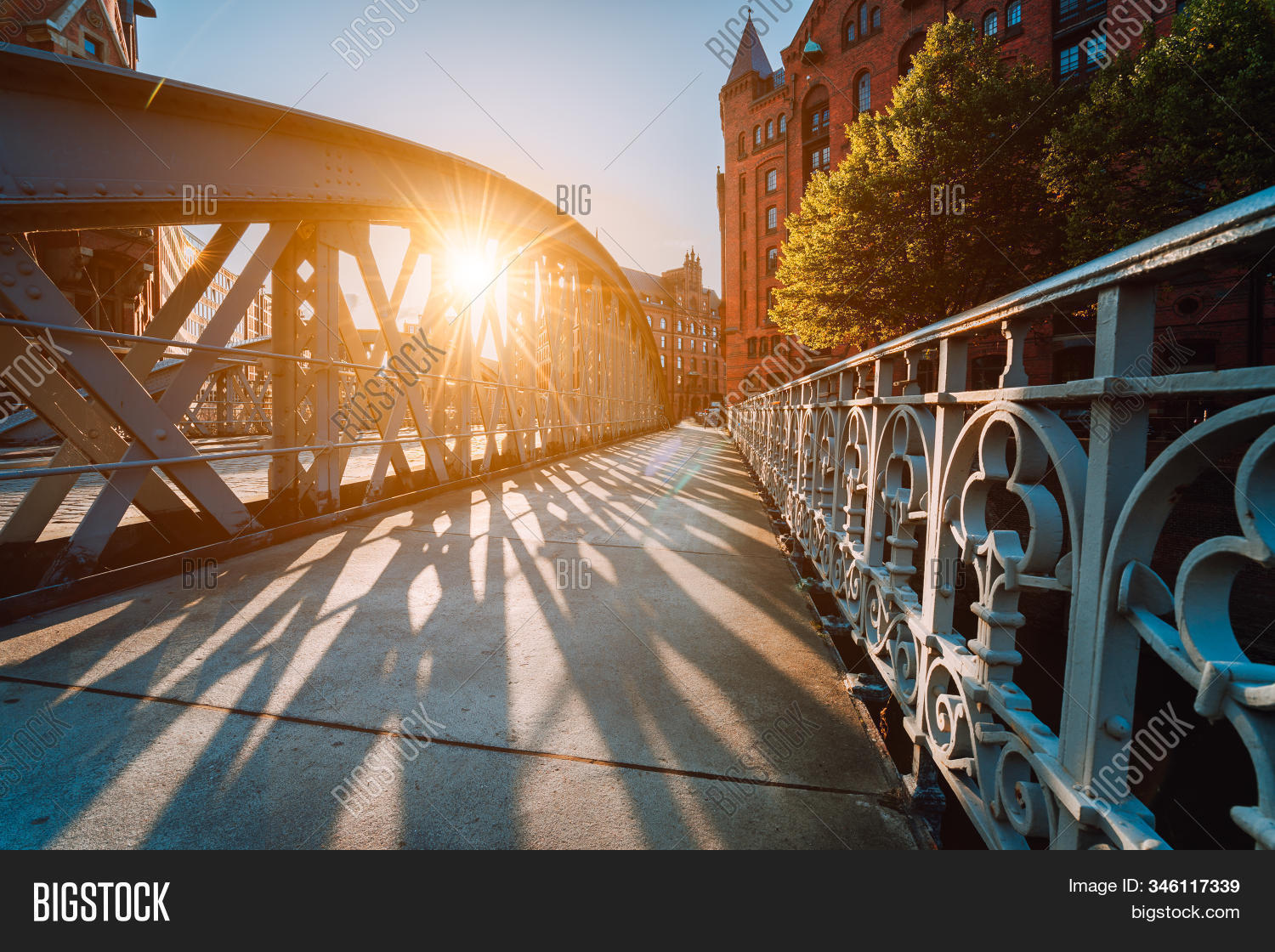 Metal Arch Bridge Image & Photo (Free Trial) | Bigstock
