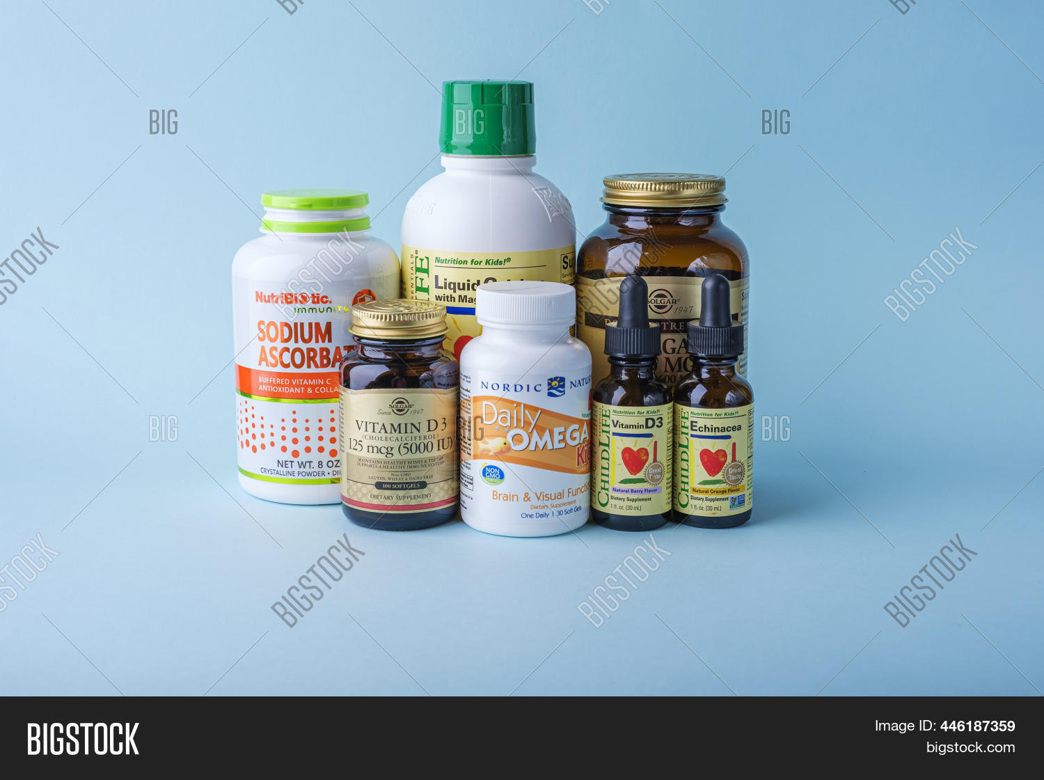 Containers Capsules Image & Photo (Free Trial) | Bigstock