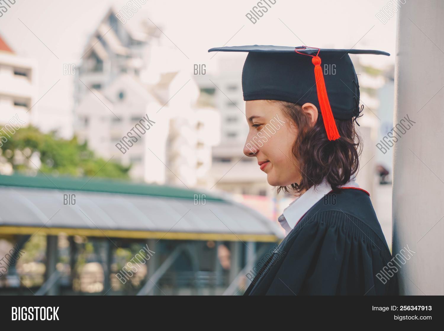 Close Side Portrait Image & Photo (Free Trial) | Bigstock