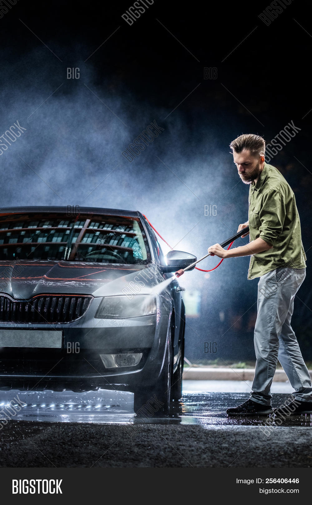 Car Washer Washes Gray Image & Photo (Free Trial) | Bigstock