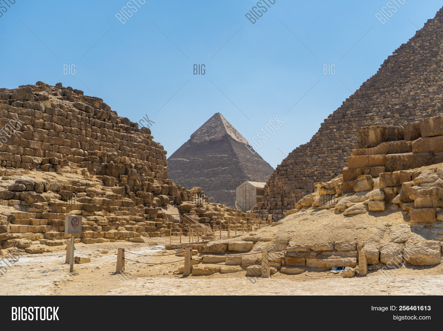Giza Pyramid Complex Image & Photo (Free Trial) | Bigstock