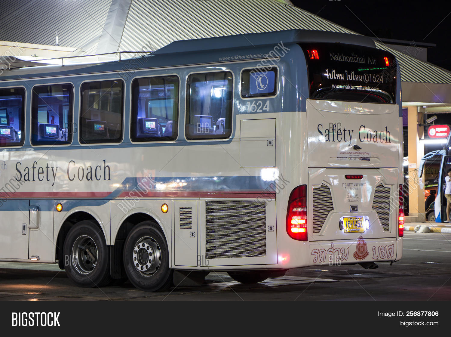 New Safety Coach Bus Image & Photo (Free Trial) | Bigstock