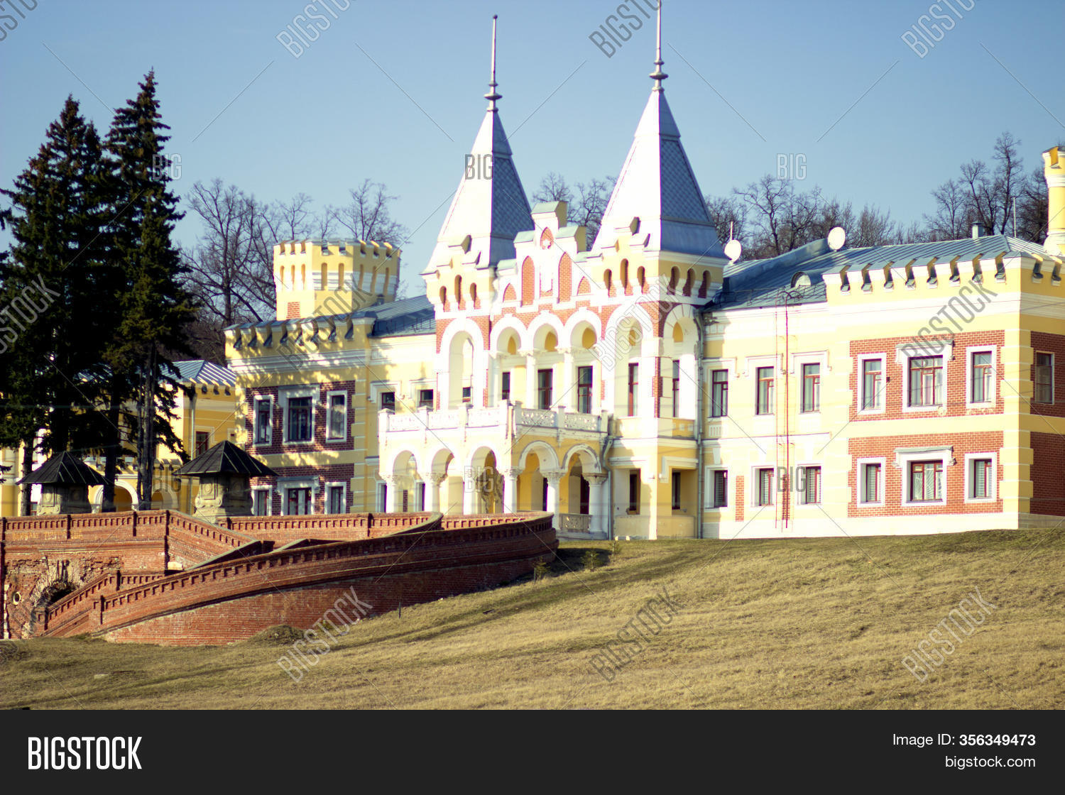 Old Ancient Manor Rich Image & Photo (Free Trial) | Bigstock