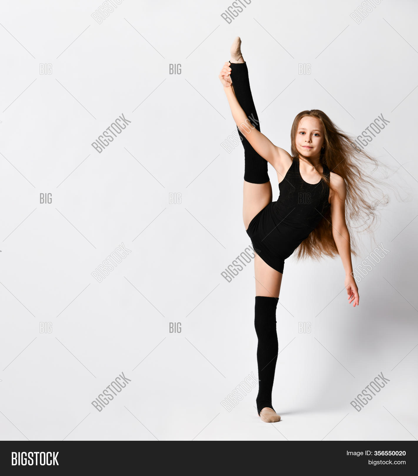 Long-haired Gymnast Image & Photo (Free Trial) | Bigstock