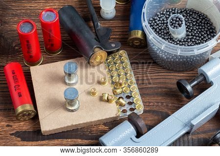 Reloading Process Image & Photo (Free Trial) | Bigstock